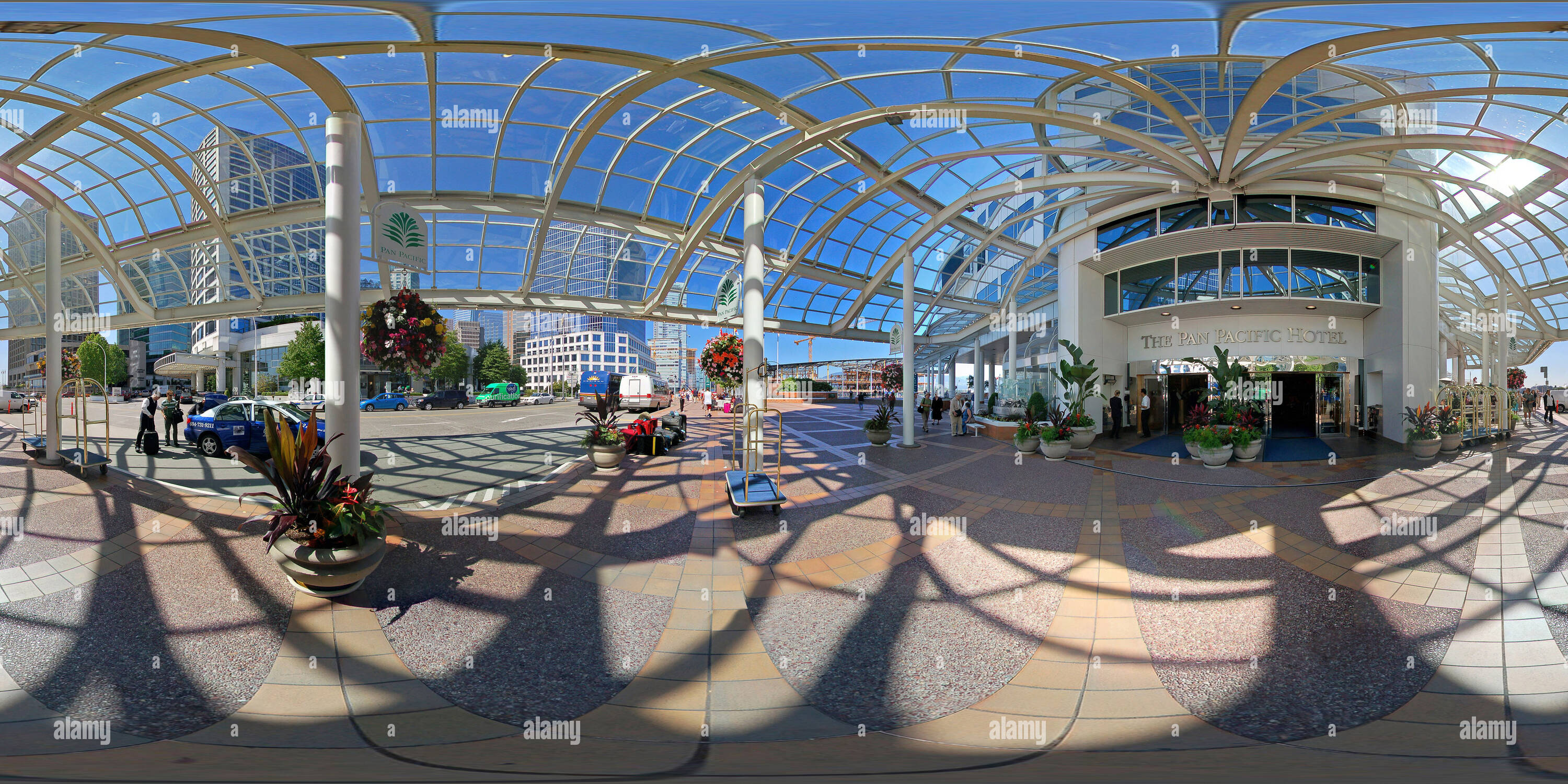 360° view of Pan Pacific Hotel, Canada Place, Vancouver - Alamy