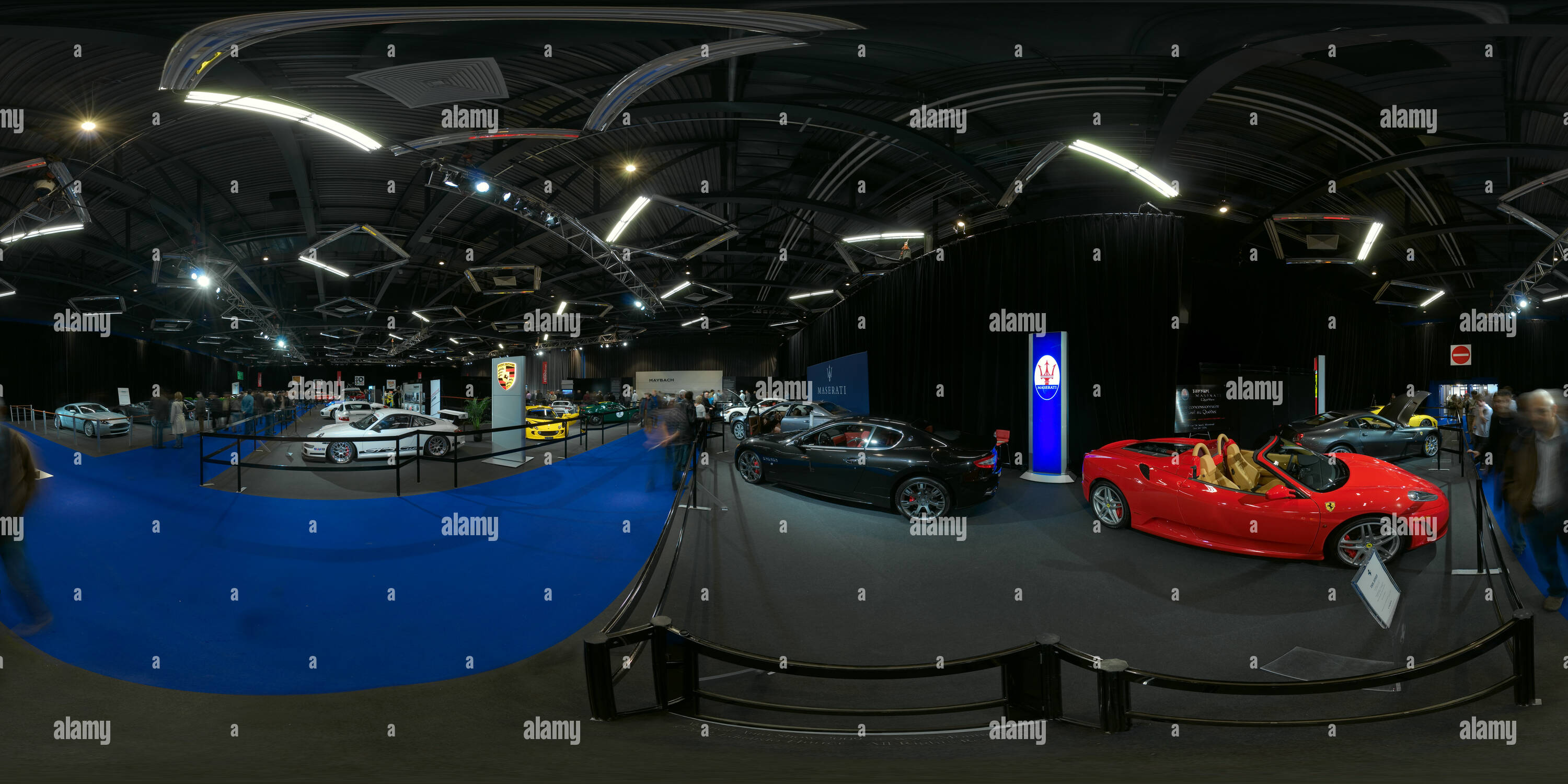 360° view of Montreal Auto Show 2009, Maserati and Ferrari - Alamy