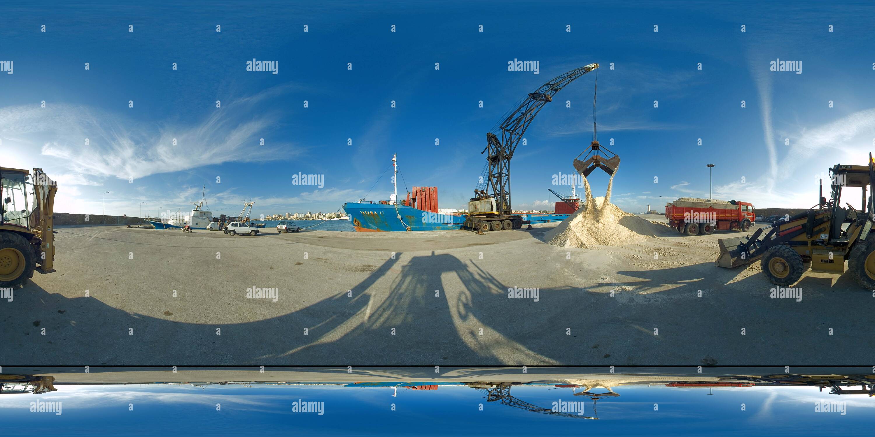 Marsala harbour hi-res stock photography and images - Alamy