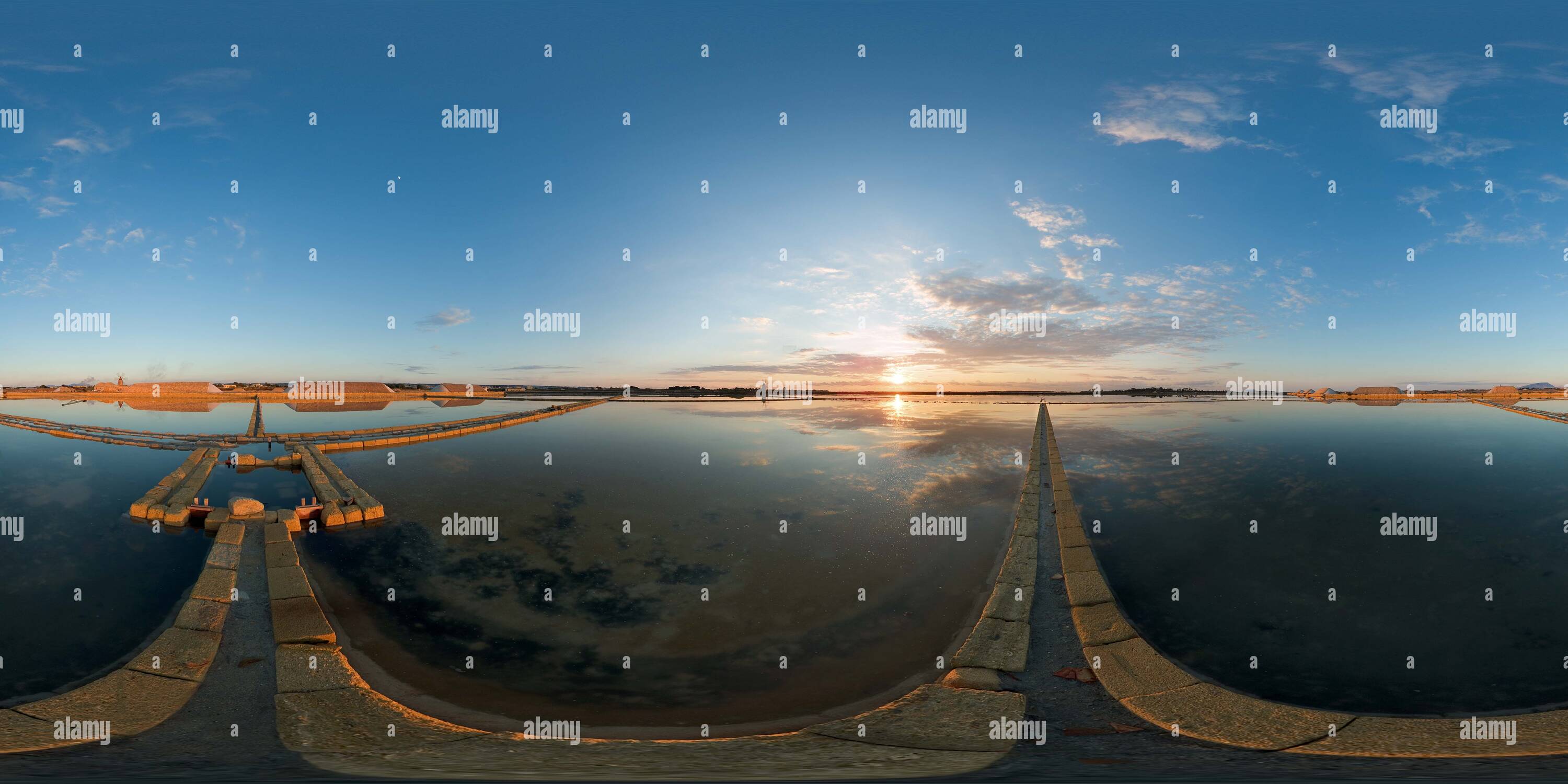 360° view of Marsala salt pits - Alamy