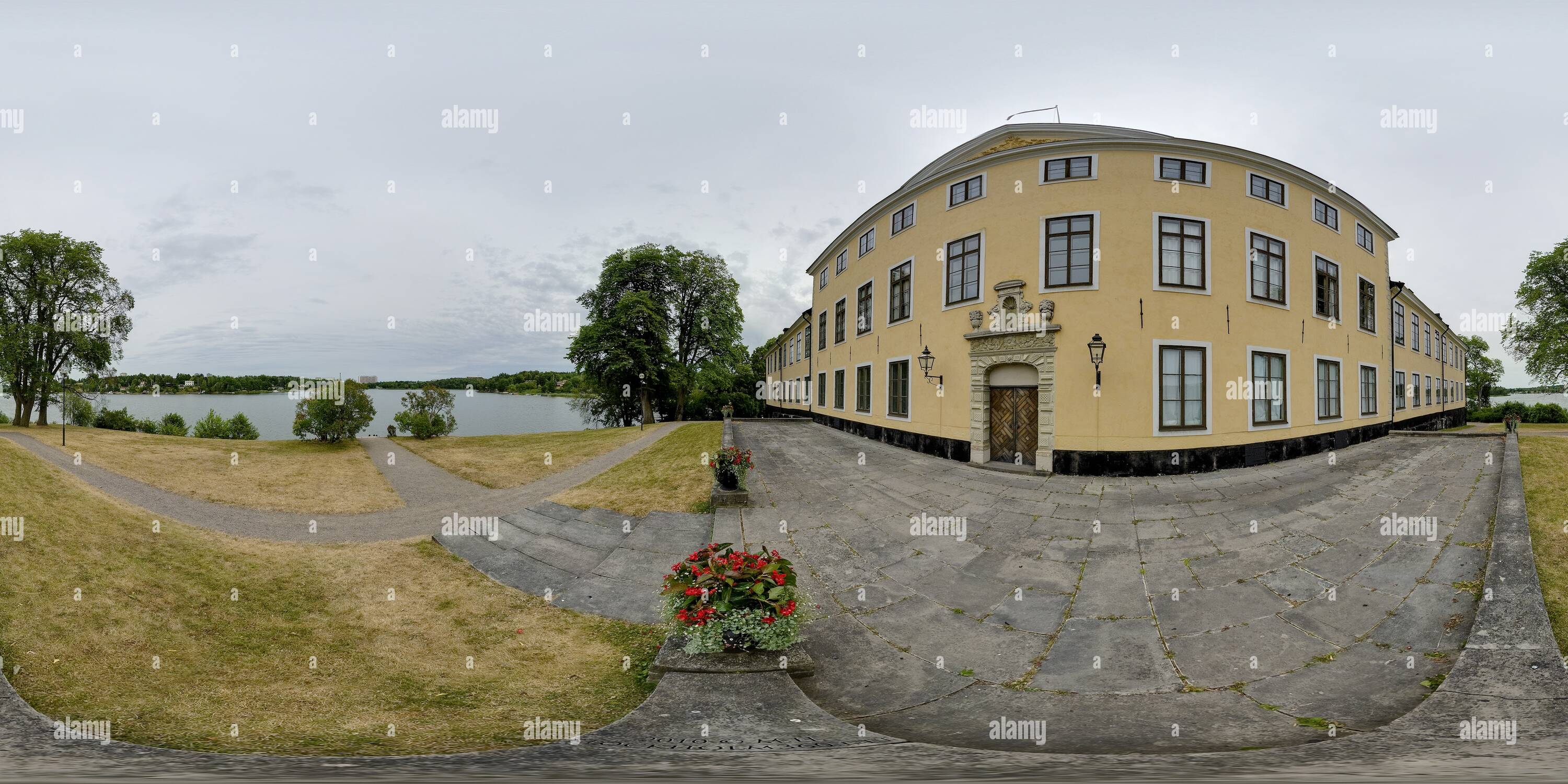 360° view of Ulriksdal Palace, Lake Side - Alamy