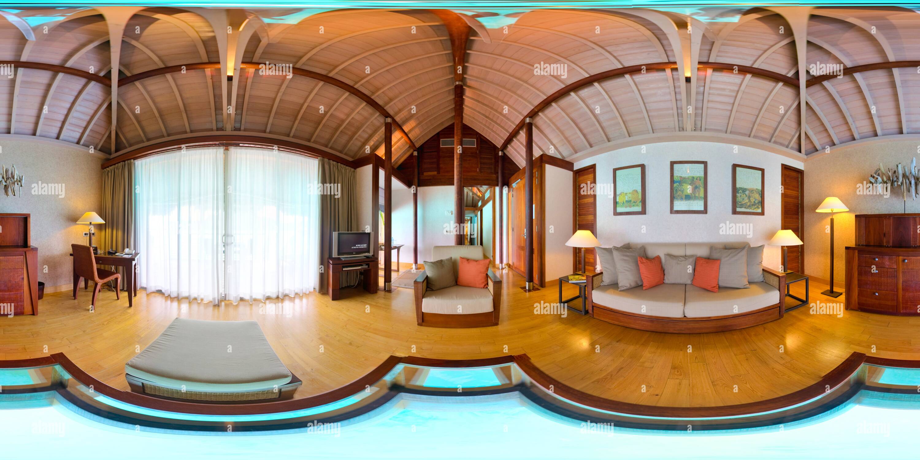 Diamond villa hi-res stock photography and images - Alamy