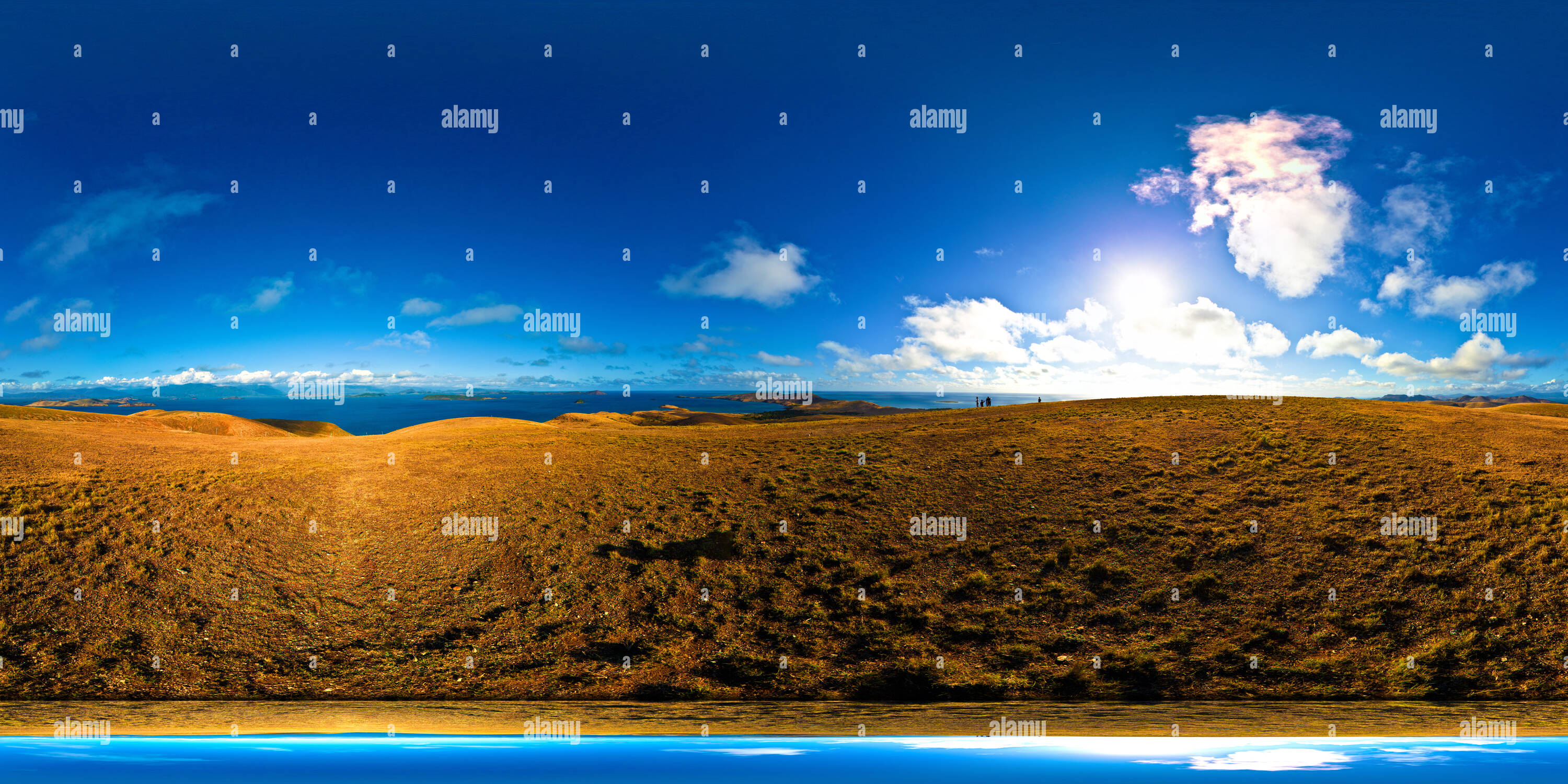 360° view of Top of Hugon Island (part 1 - Alamy