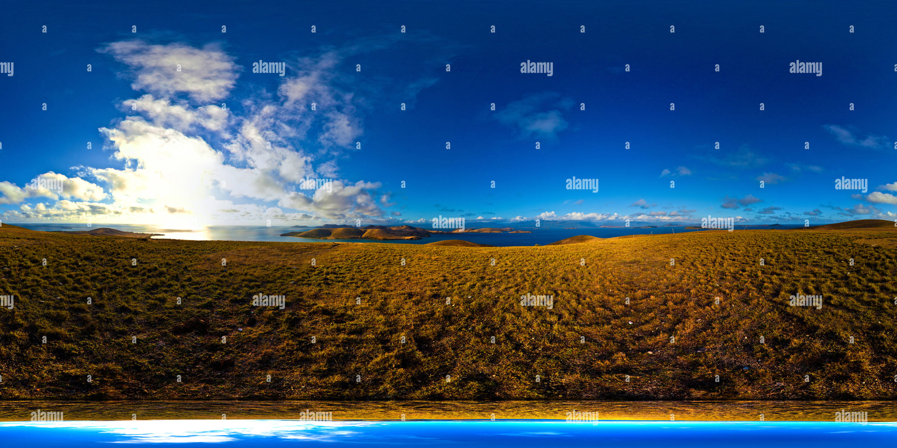 360° view of Top of Hugon Island (part 4 - Alamy