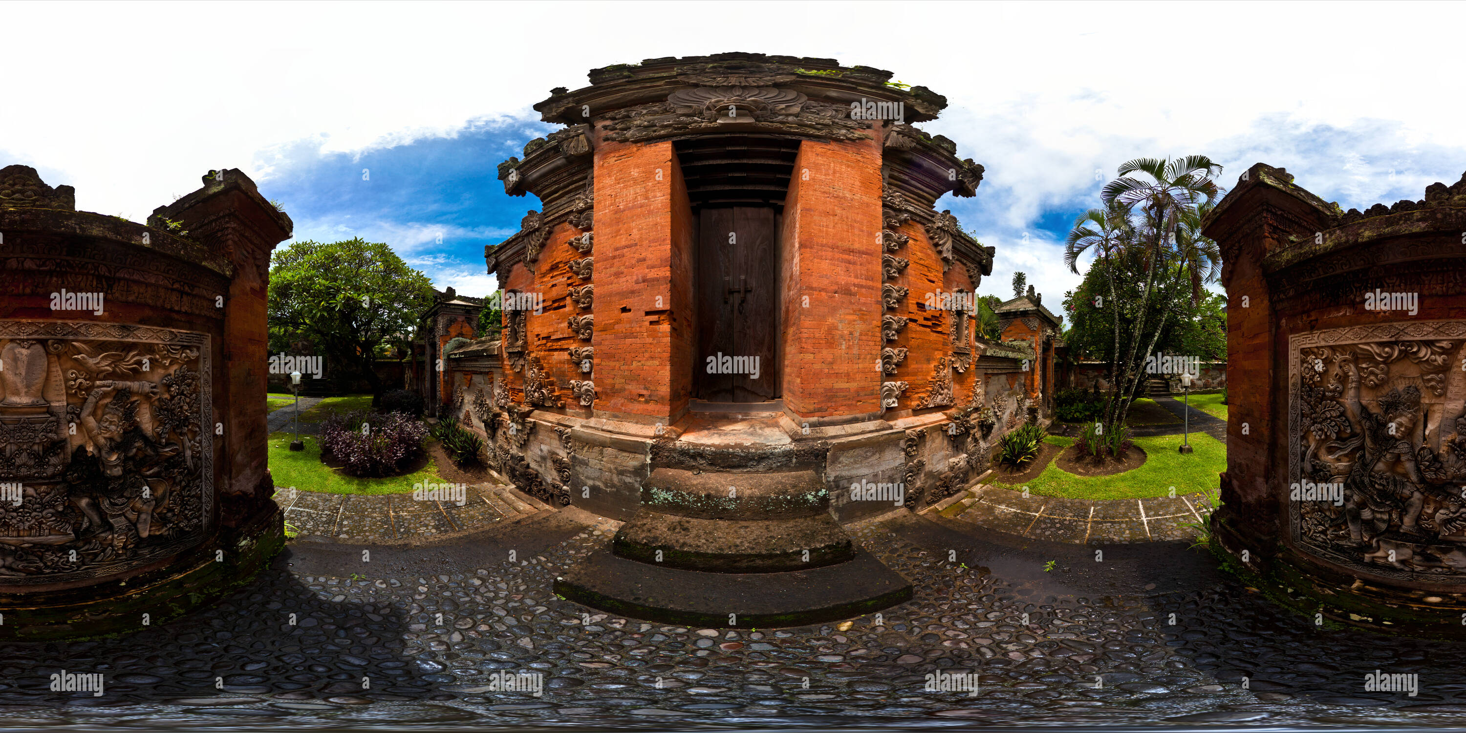 Denpasar bali museum hi-res stock photography and images - Alamy