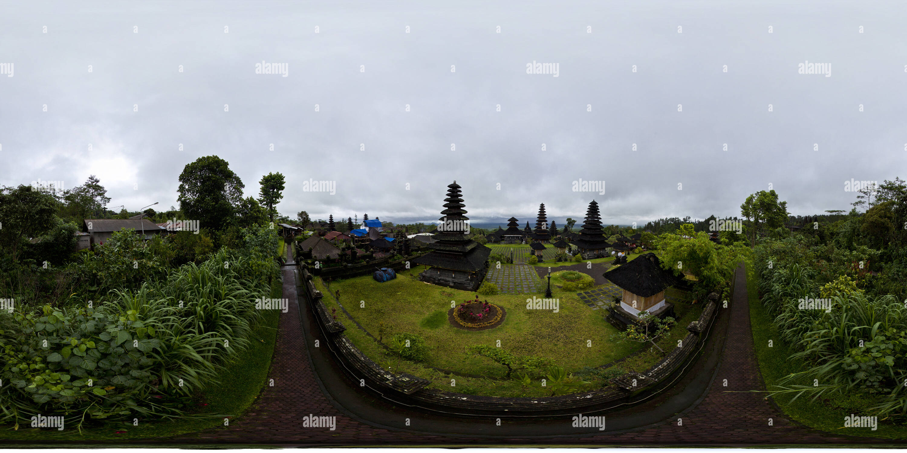 360° view of The Mother Temple of Besakih - Alamy