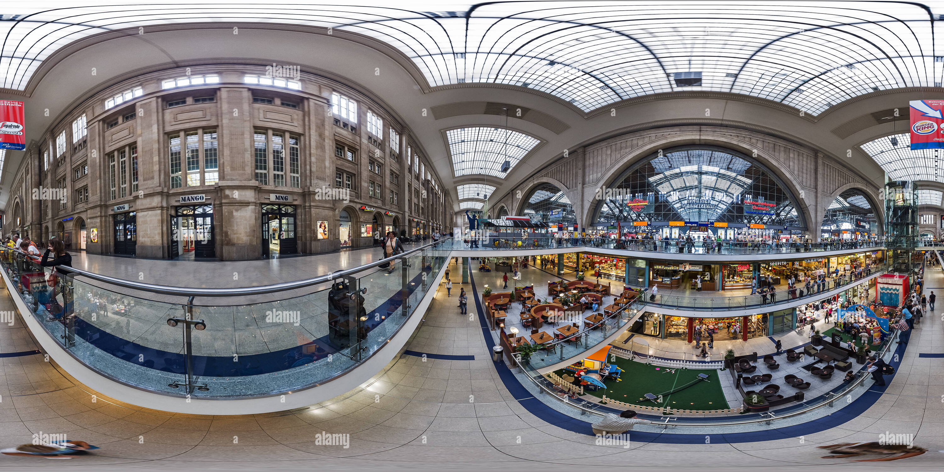 Leipzig hbf hi-res stock photography and images - Alamy