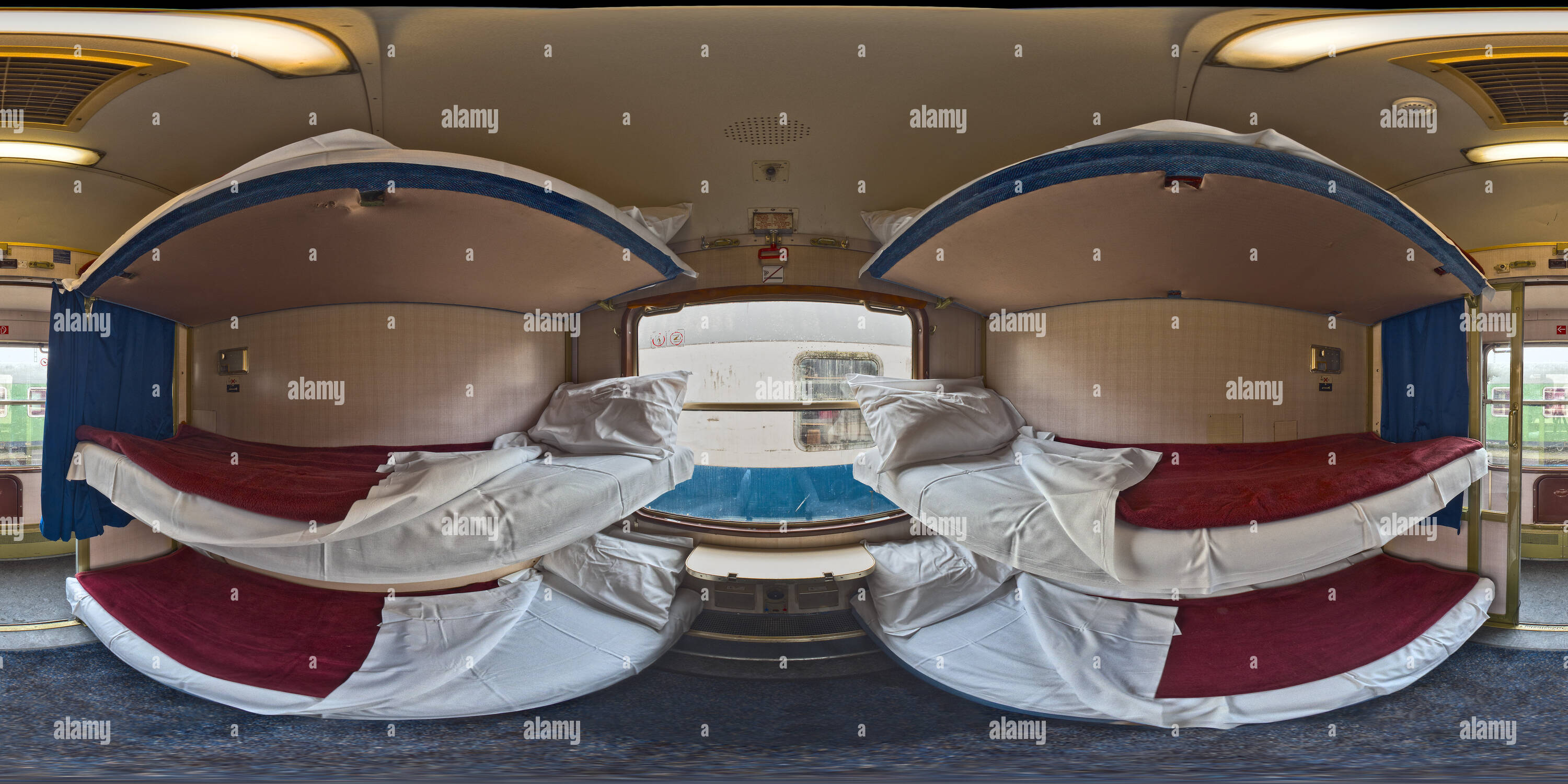 Nacht express hi-res stock photography and images - Alamy