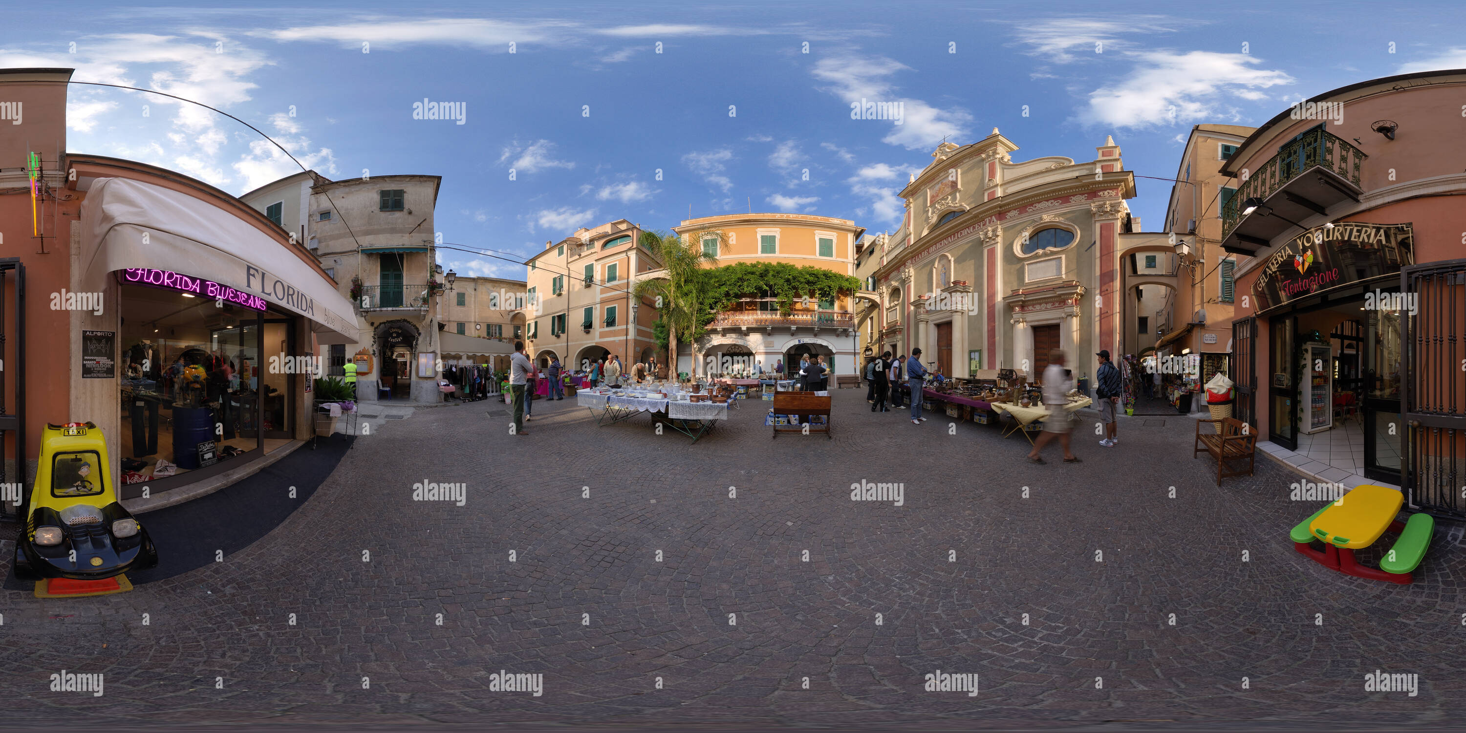 Pietra Ligure Stock Photos & Pietra Ligure Stock Images - Alamy