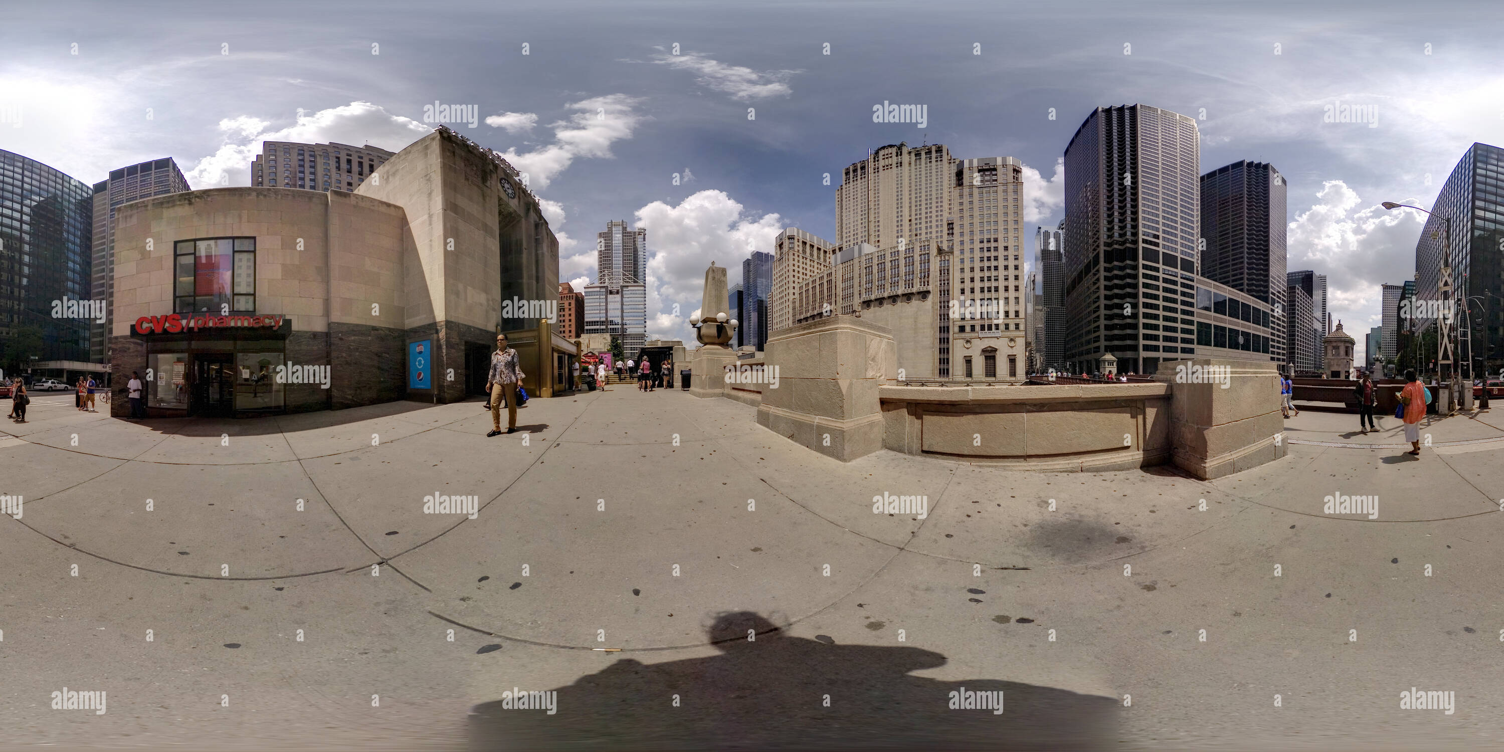 360° view of Chicago Streets 10 - Alamy