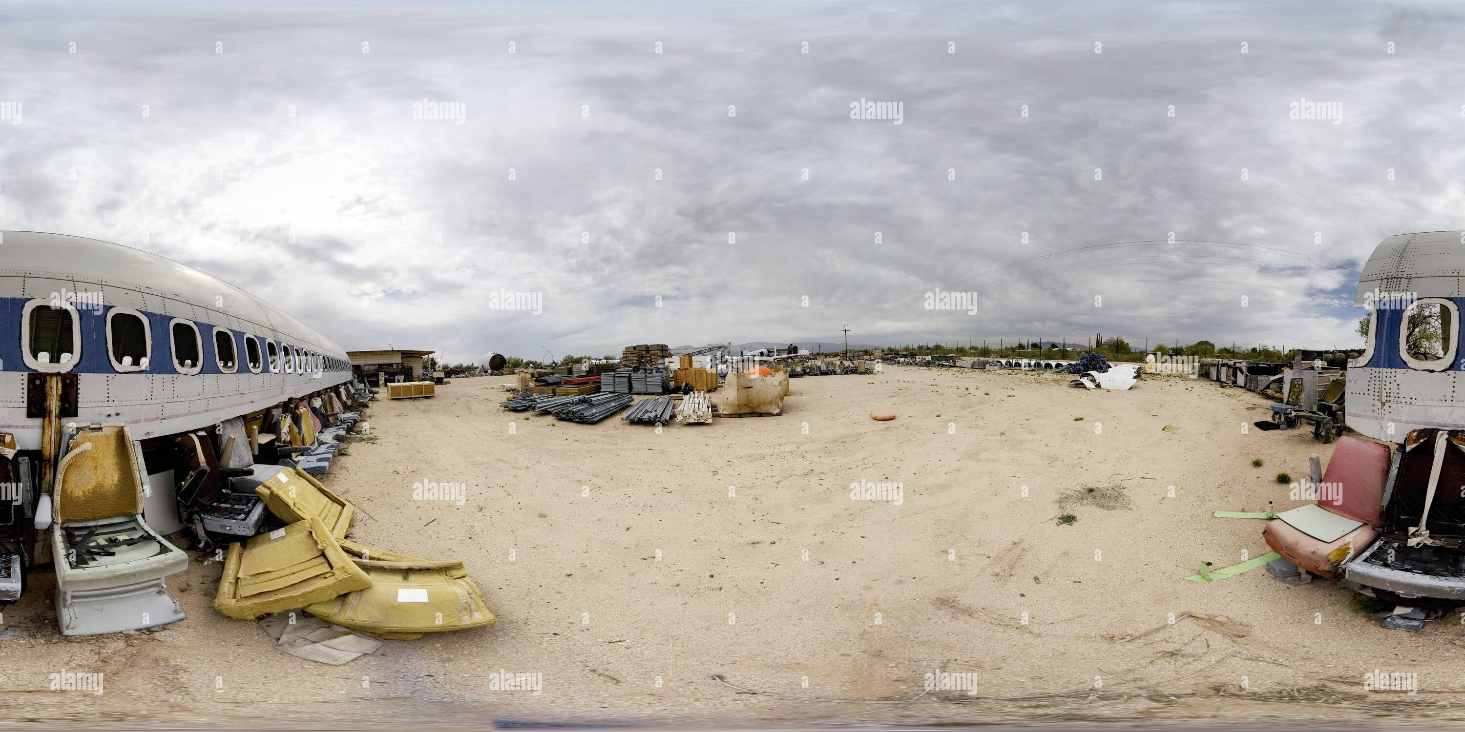 Airplane Junkyard Stock Photos & Airplane Junkyard Stock Images - Alamy