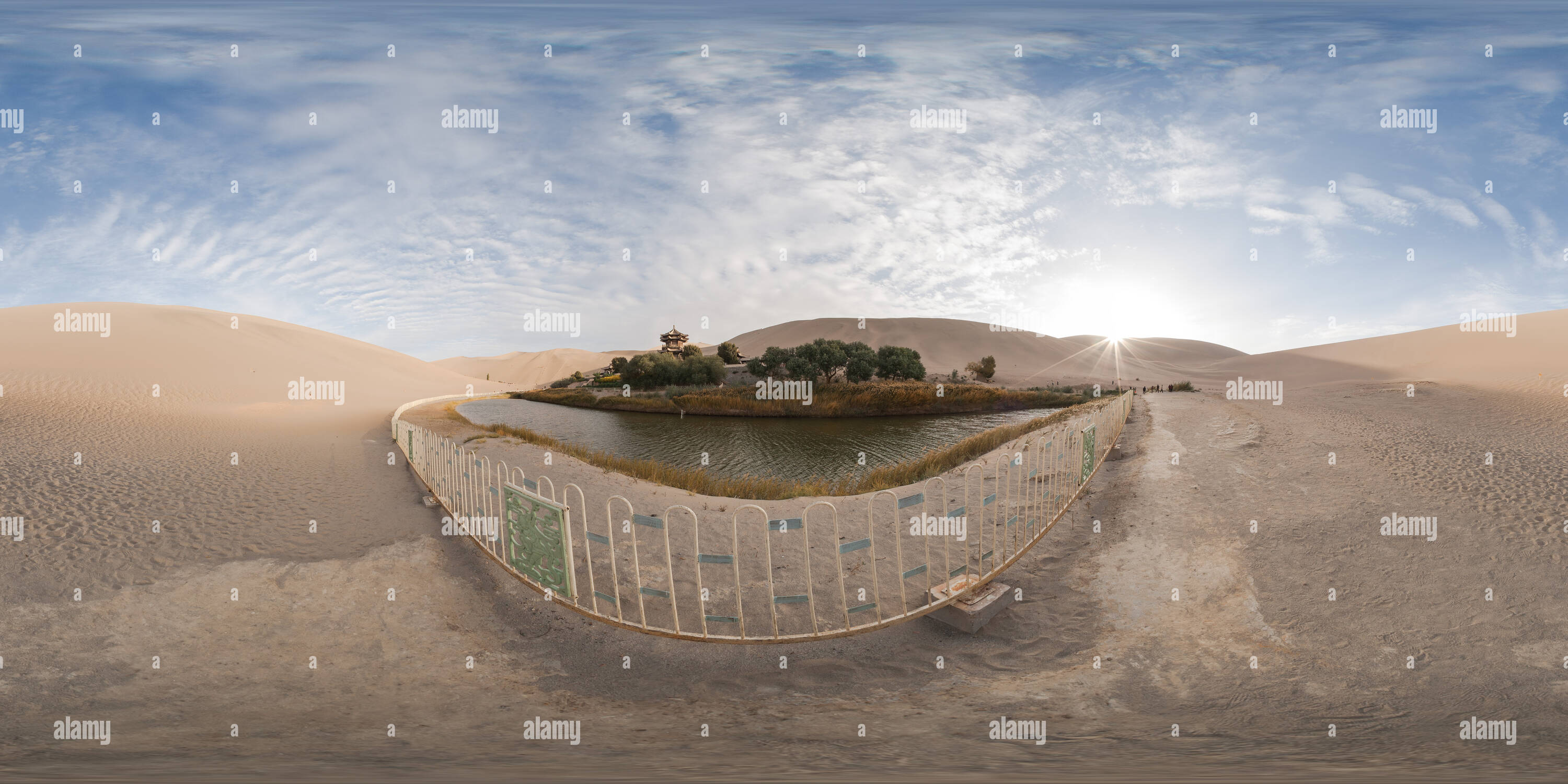 360° view of Dunhuang crescent moon spring - Alamy
