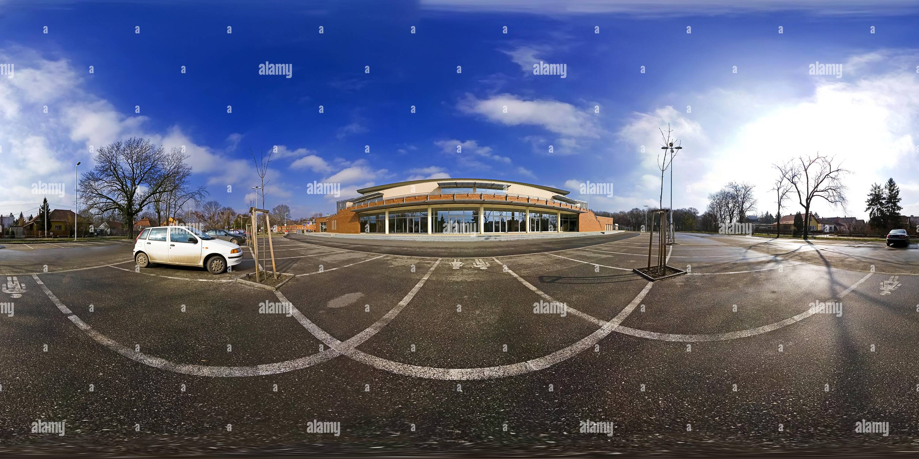 360° view of Urban swimming pool main building - Alamy