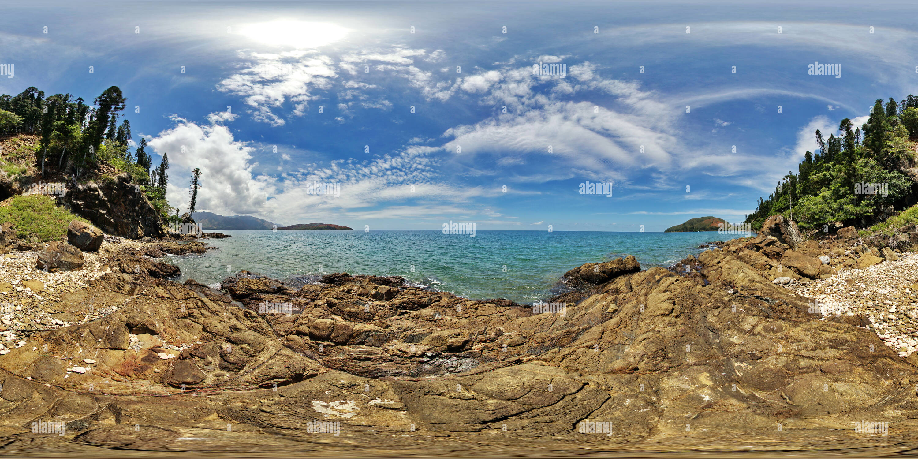 360° view of Nemou Island New Caledonia - Alamy