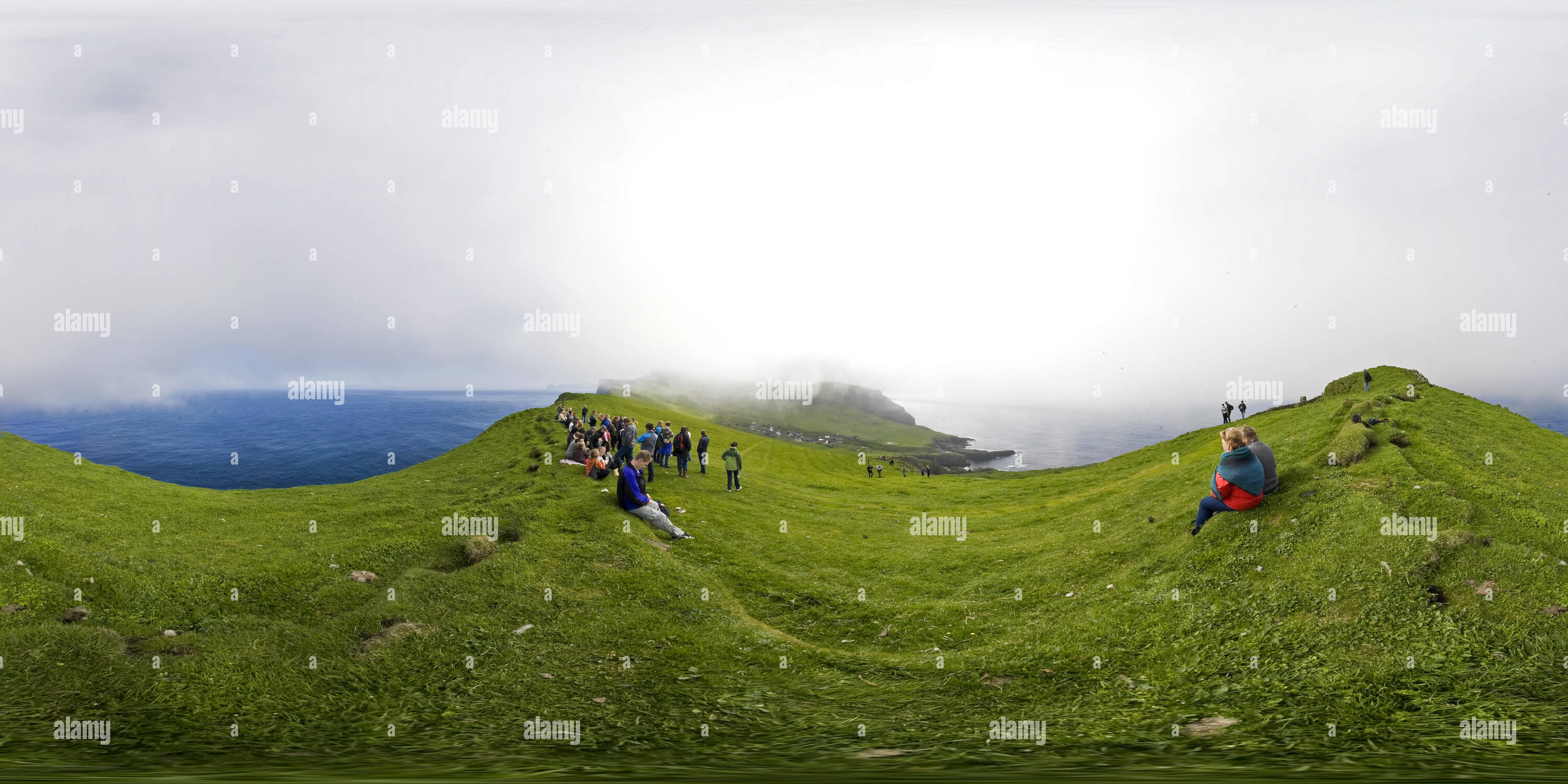 Mykines holmur lighthouse hi-res stock photography and images - Alamy