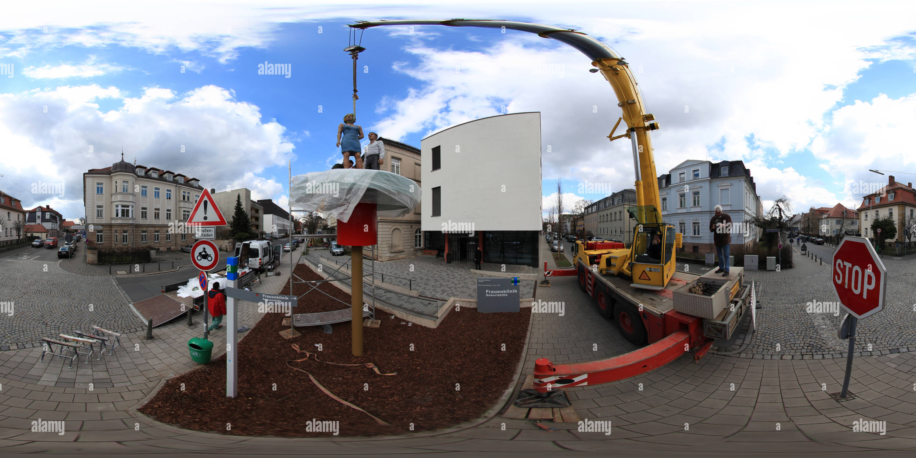 360° view of gynaecological clinic birth station - Alamy