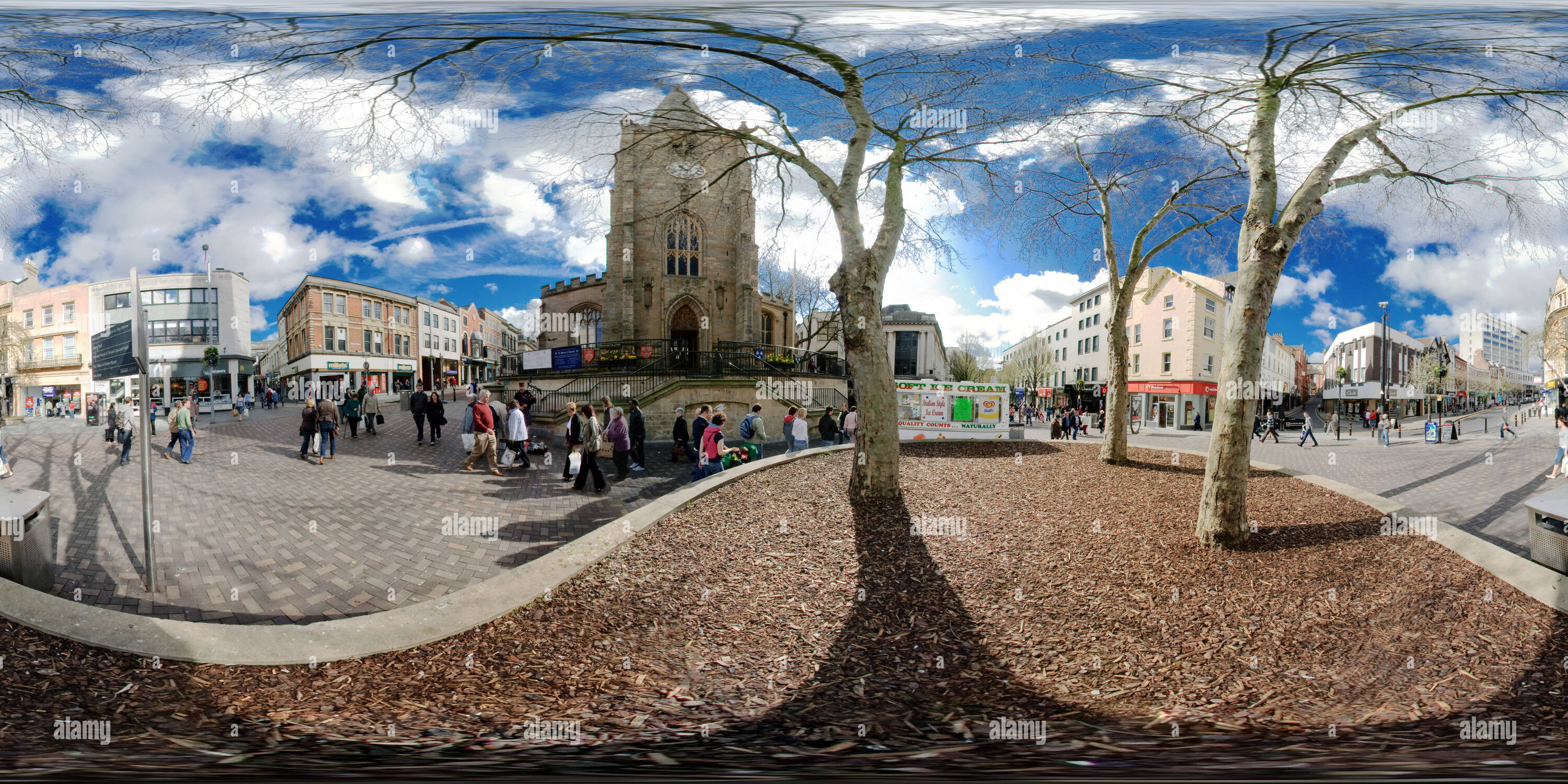360° view of St Peters Church Nottingham Uk - Alamy