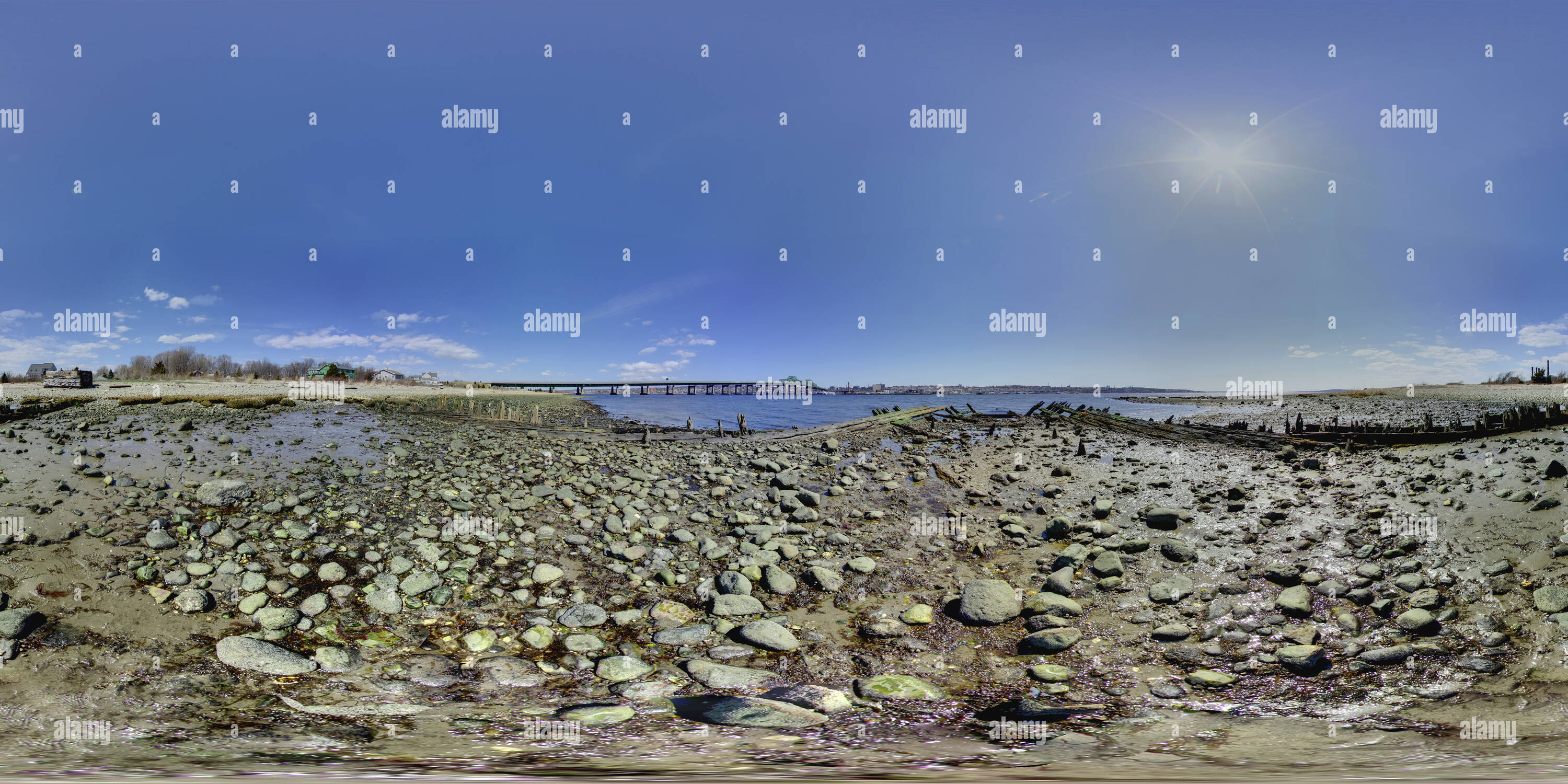 360° view of Braga Bridge from Shipwreck - Alamy