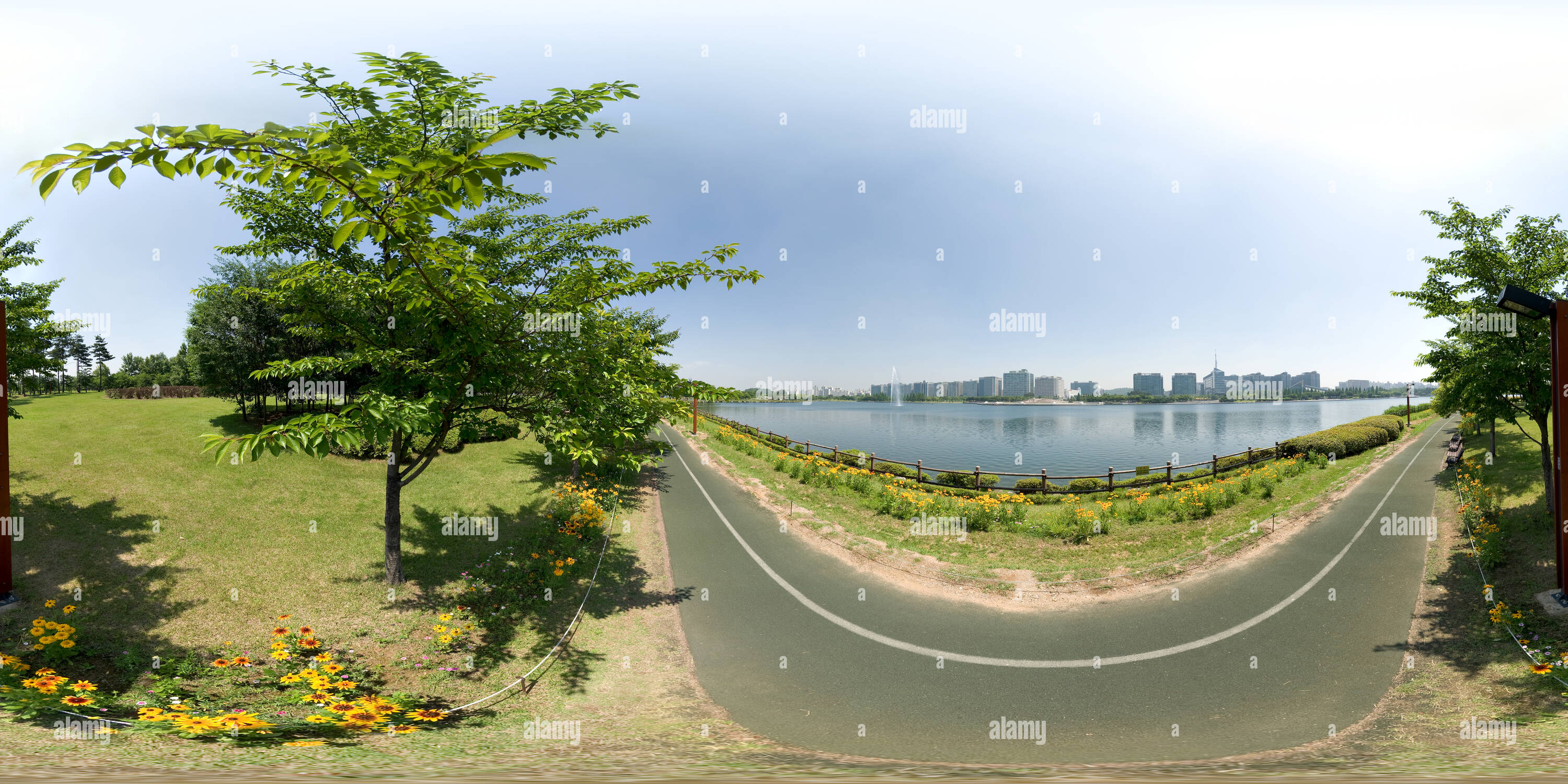 Ilsan lake park hi-res stock photography and images - Alamy