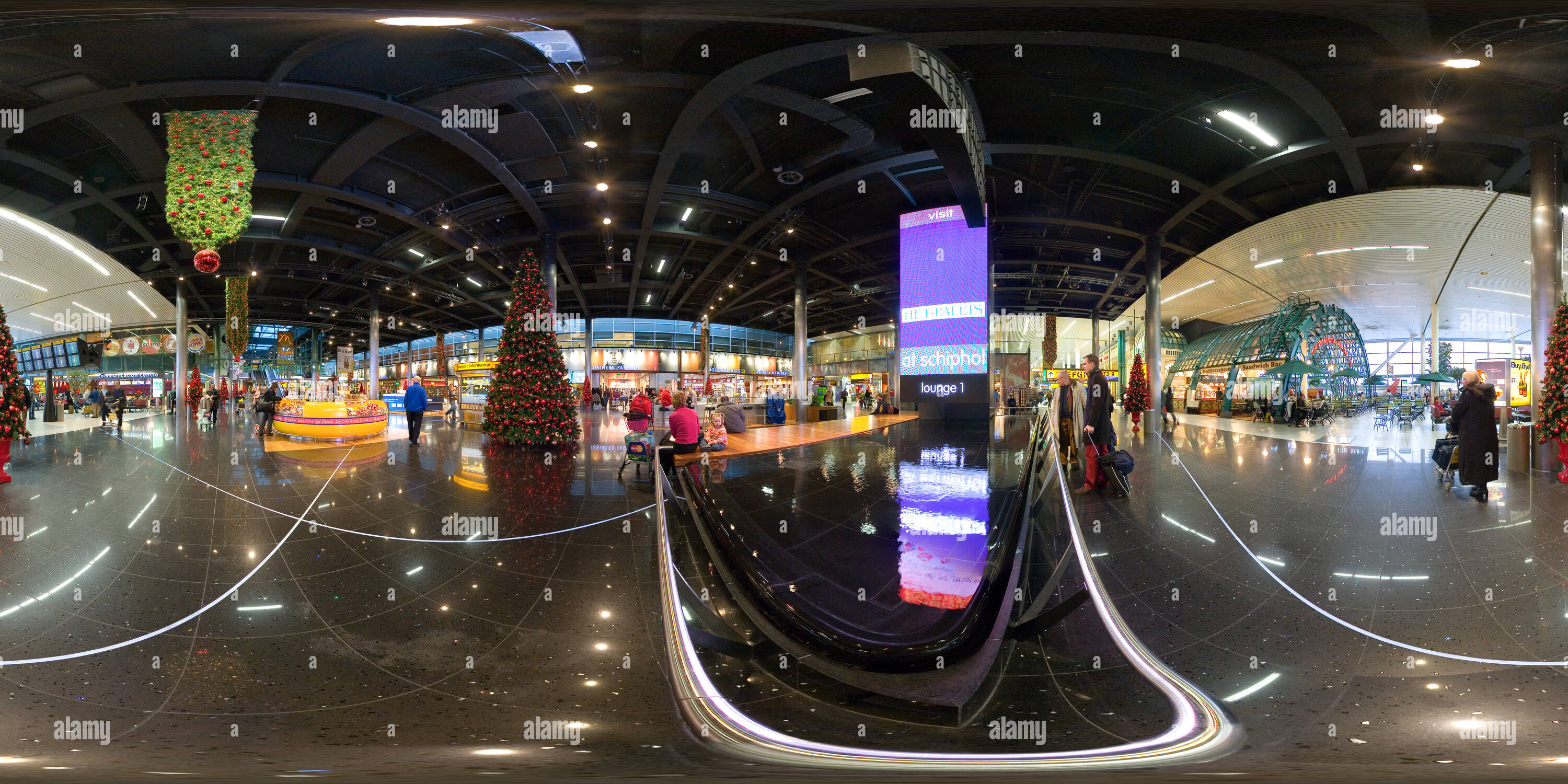 360° view of Schiphol airport - Shops - Alamy