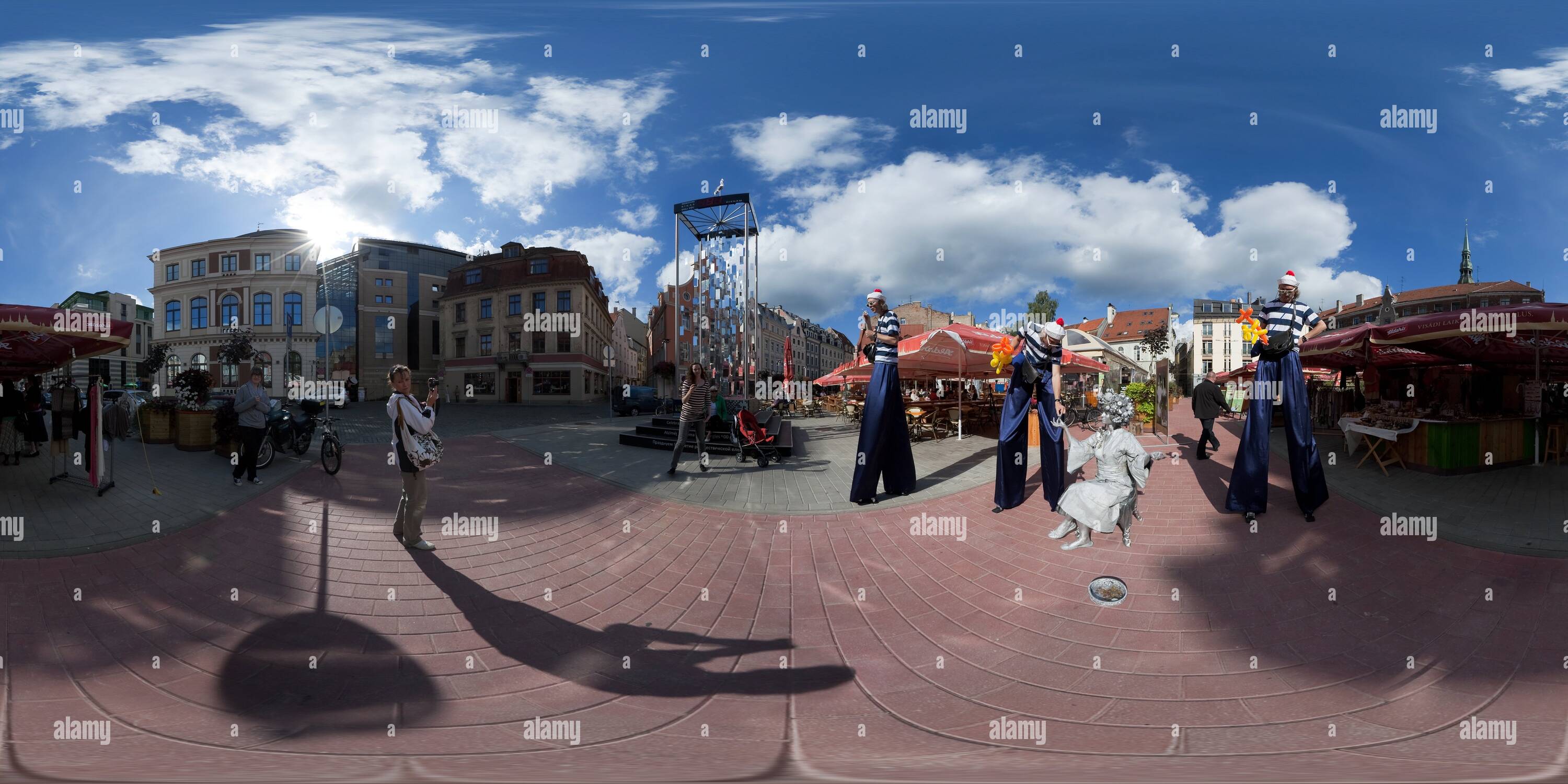 360° view of Street performers in Old Riga, Latvia - Alamy