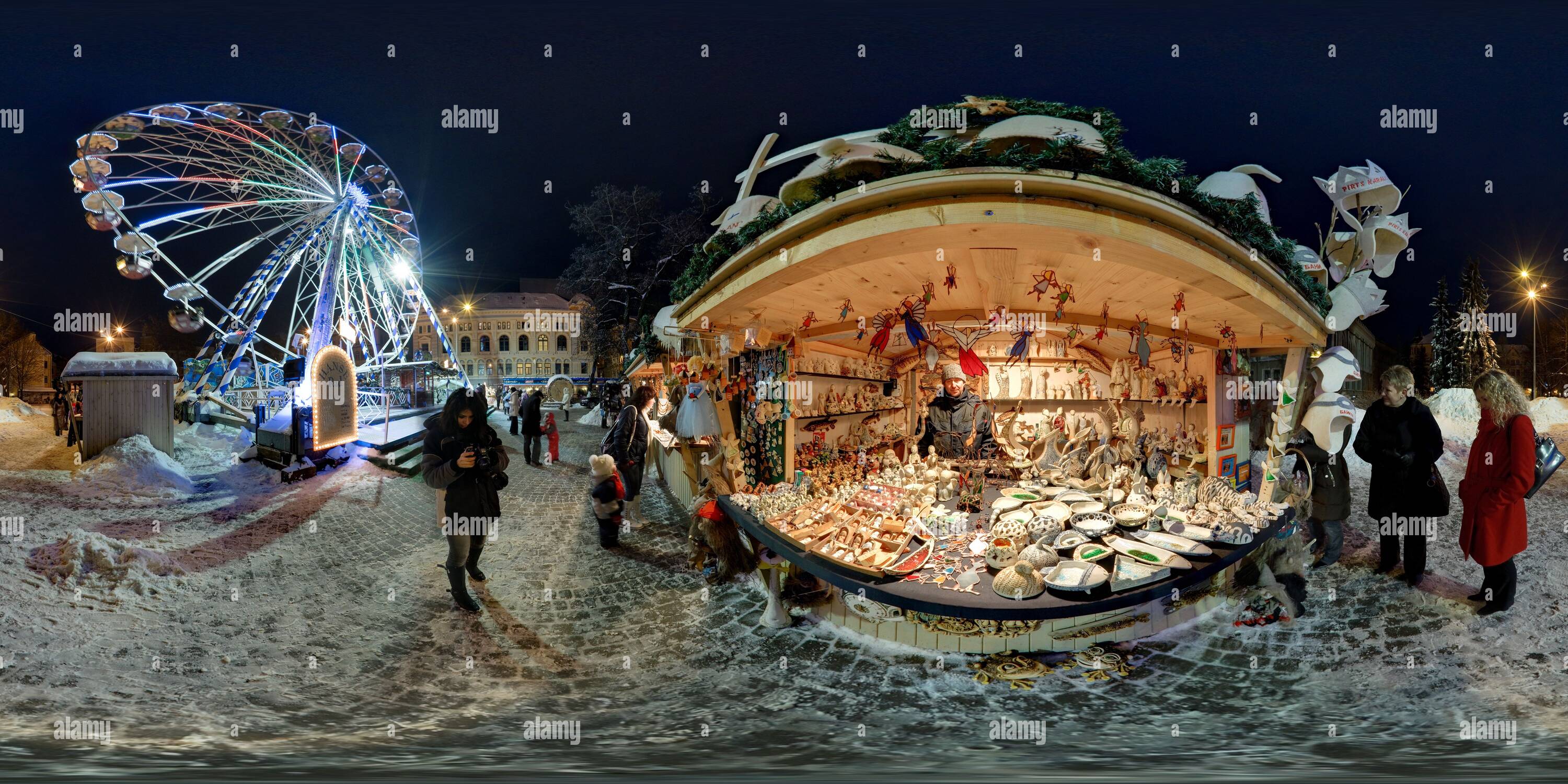 360° view of Christmas Market at Livu Square in Old Riga, Latvia - Alamy