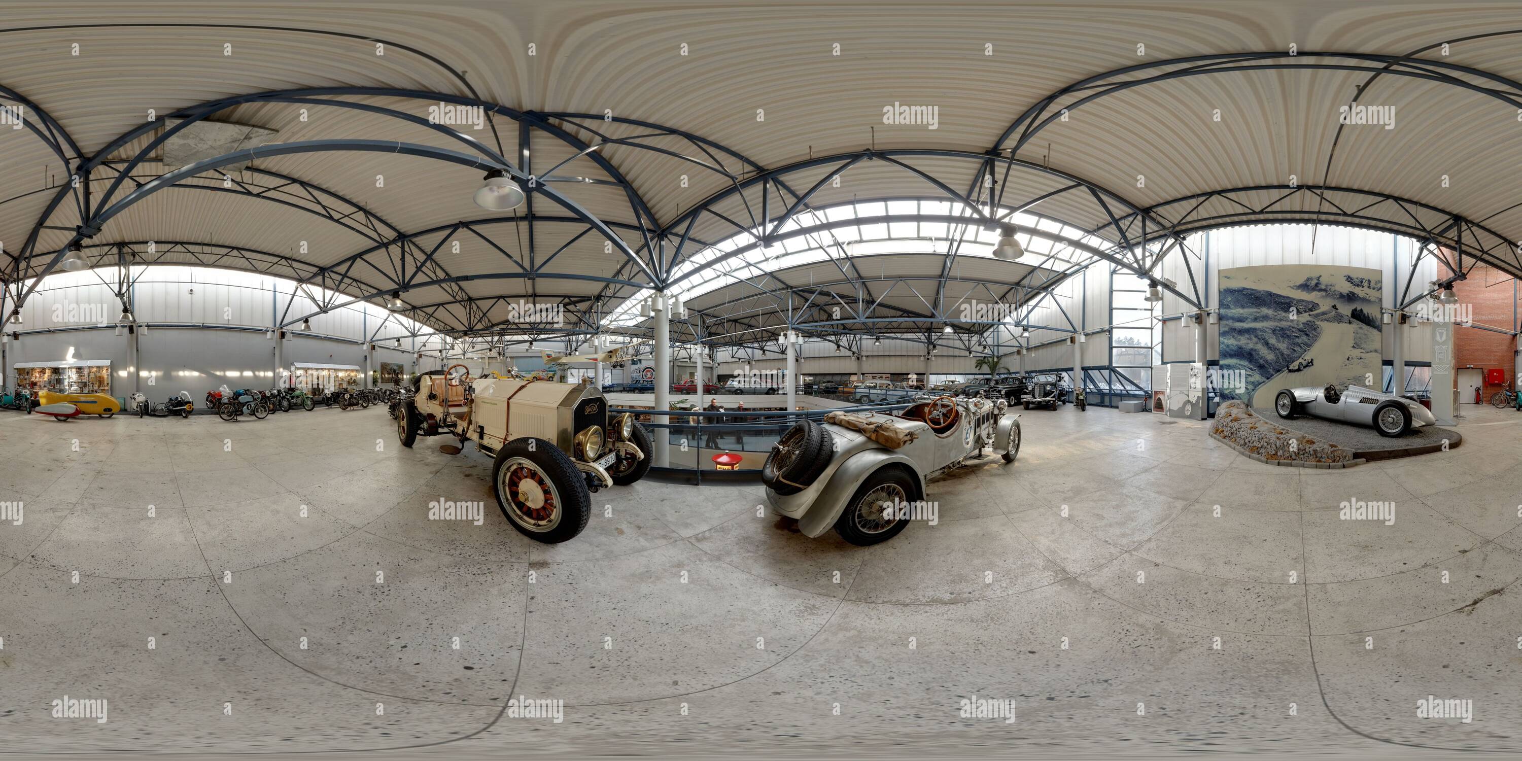 360° view of American La France, Amilcar and Auto Union racing cars at ...