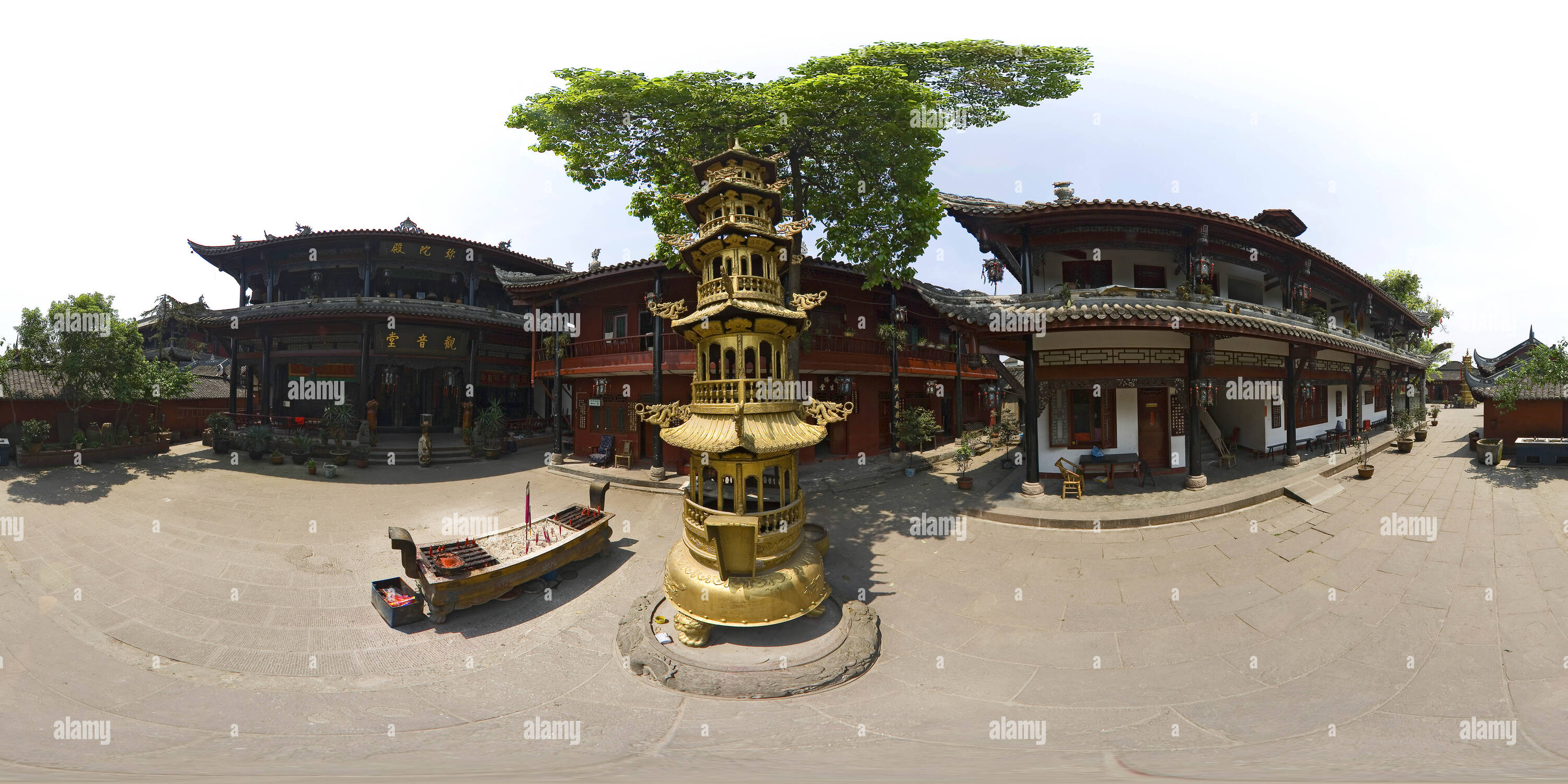 360° view of Ancient dragon temple - Goddess of Mercy palace - Alamy