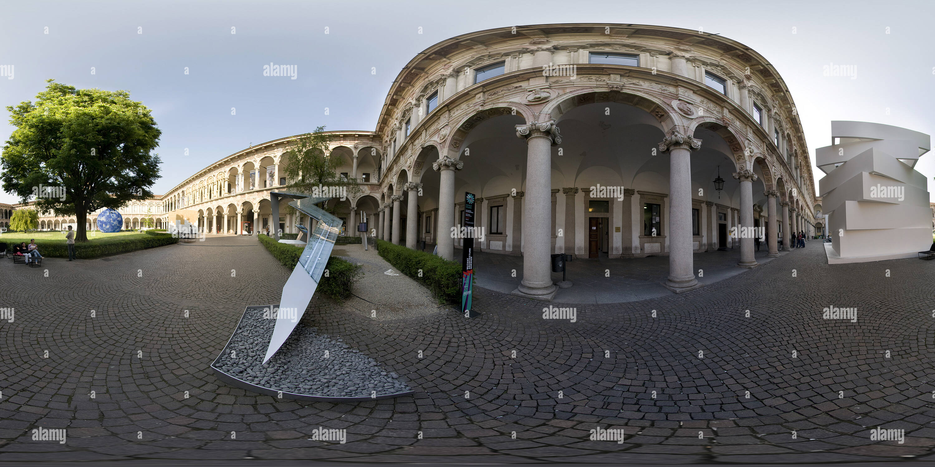 Università statale milan hi-res stock photography and images - Alamy