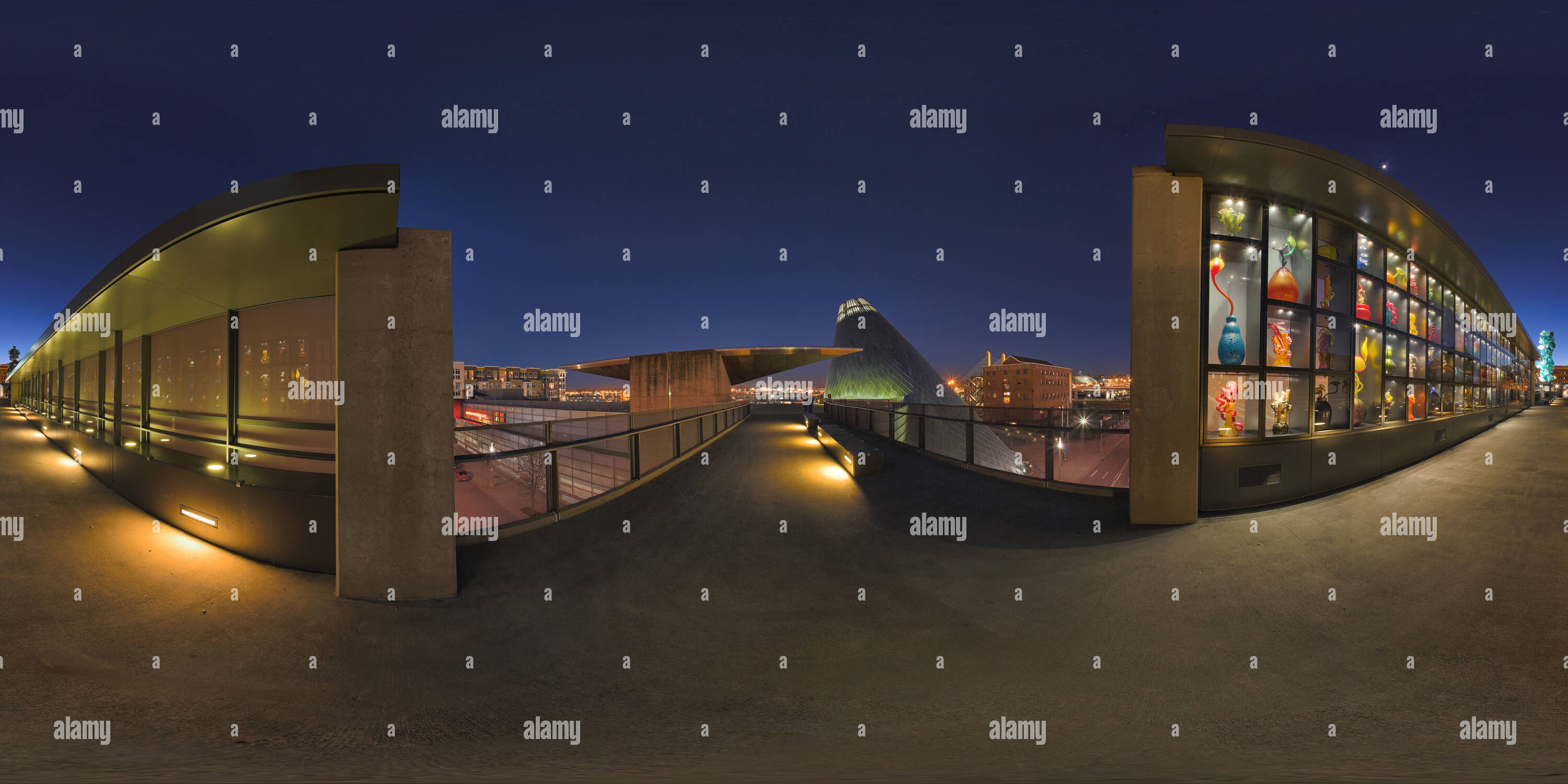 360° view of Bridge of Glass at Dusk - Alamy