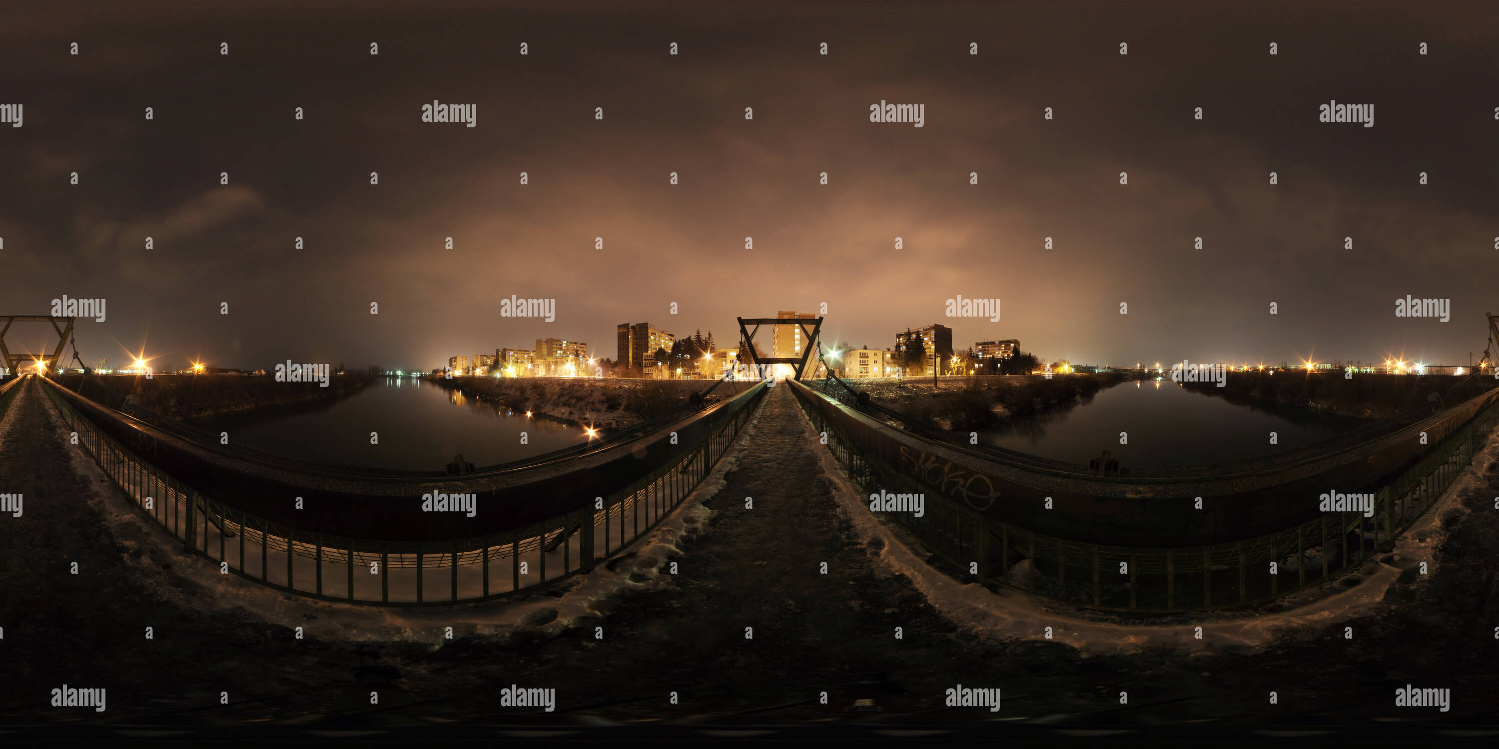 360° view of Bridge over the river Mures, Tirgu-Mures - Alamy