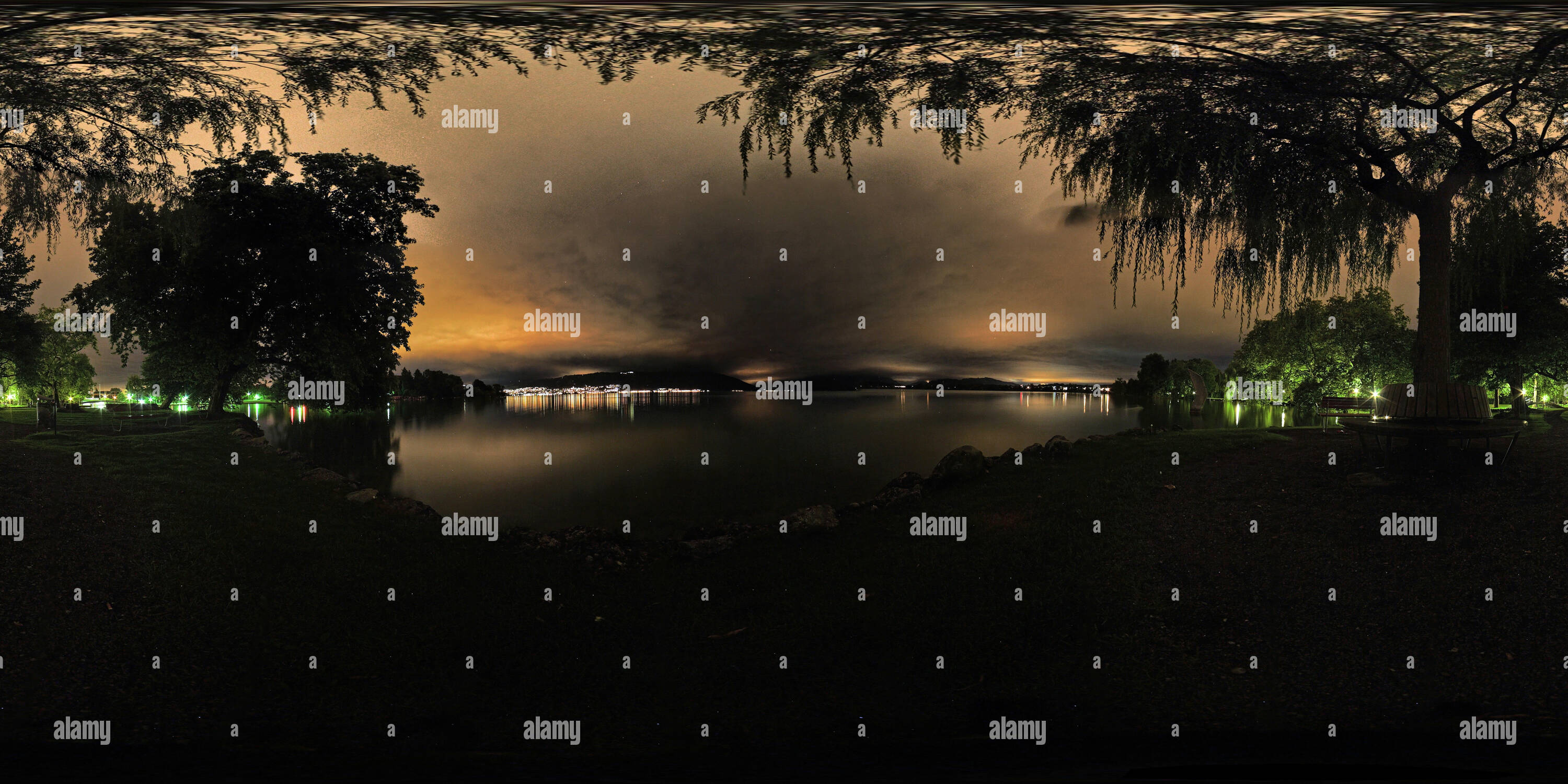 360° view of Night Zug Lake in Cham - Alamy