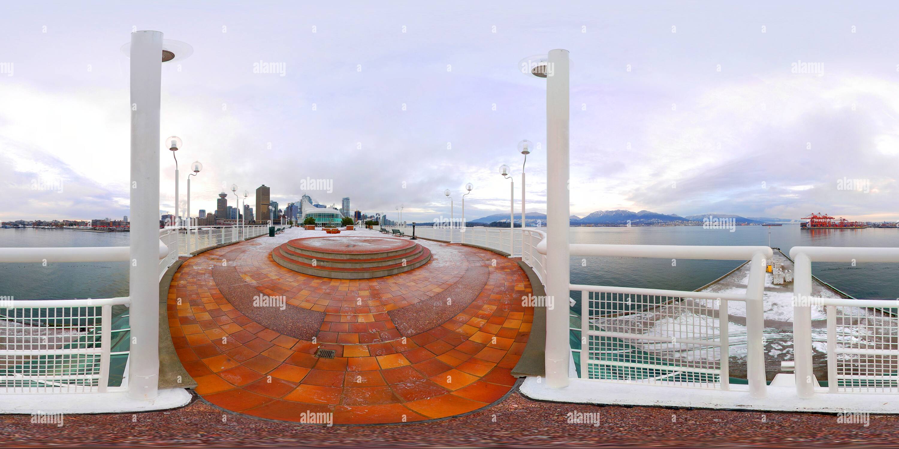 360° view of Canada Place Winter 2006 - Alamy