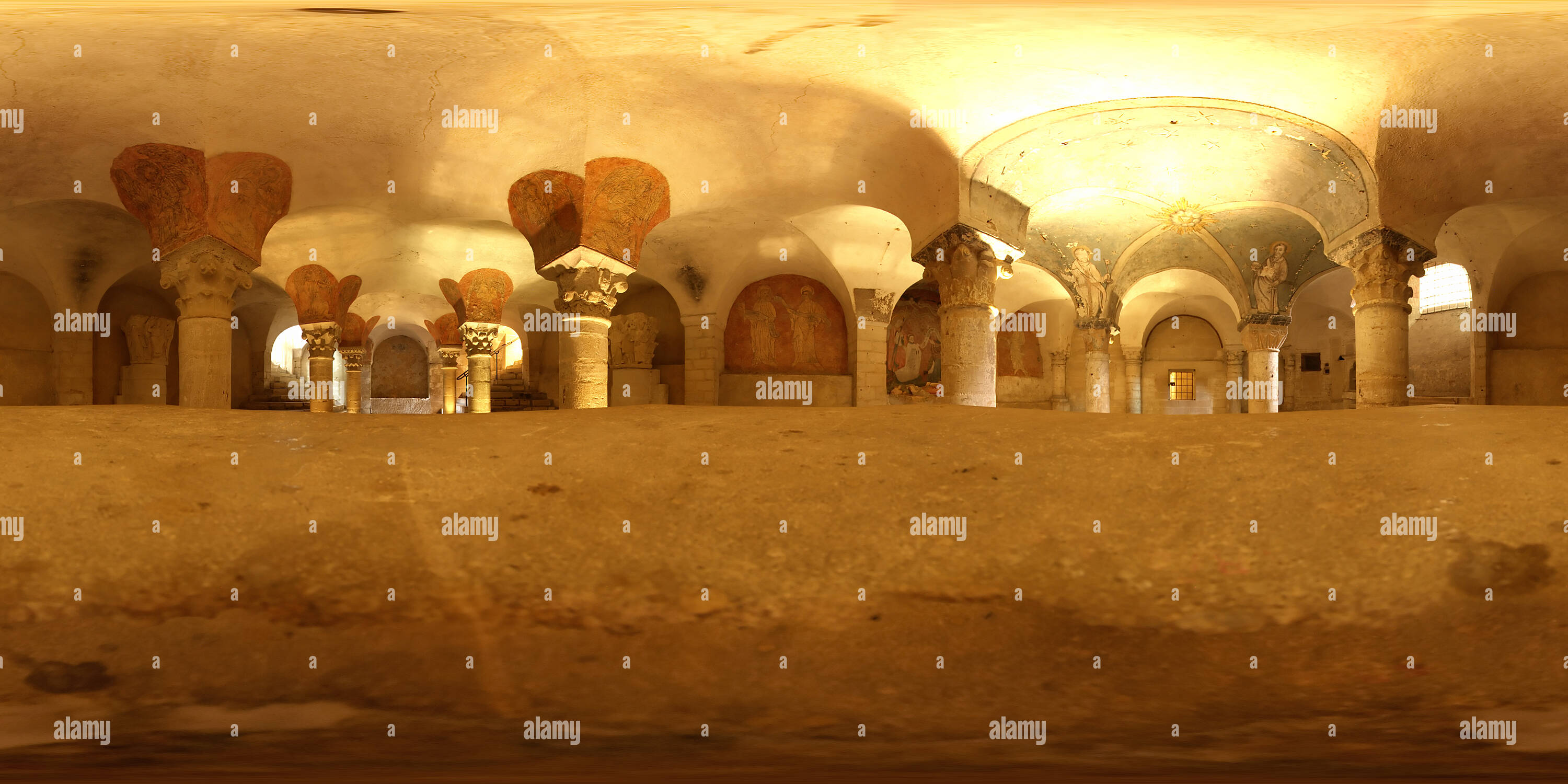 360° view of Cathedrale Notre Dame de Bayeux - Crypt - Alamy