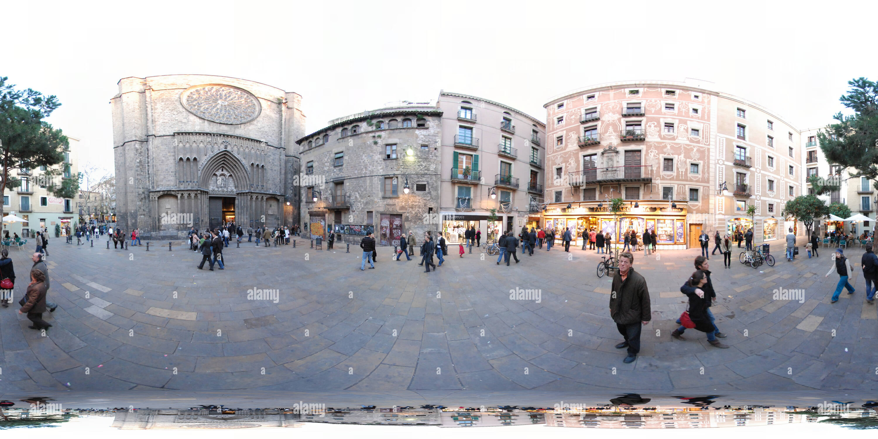 360° view of Placa del Pi - Alamy
