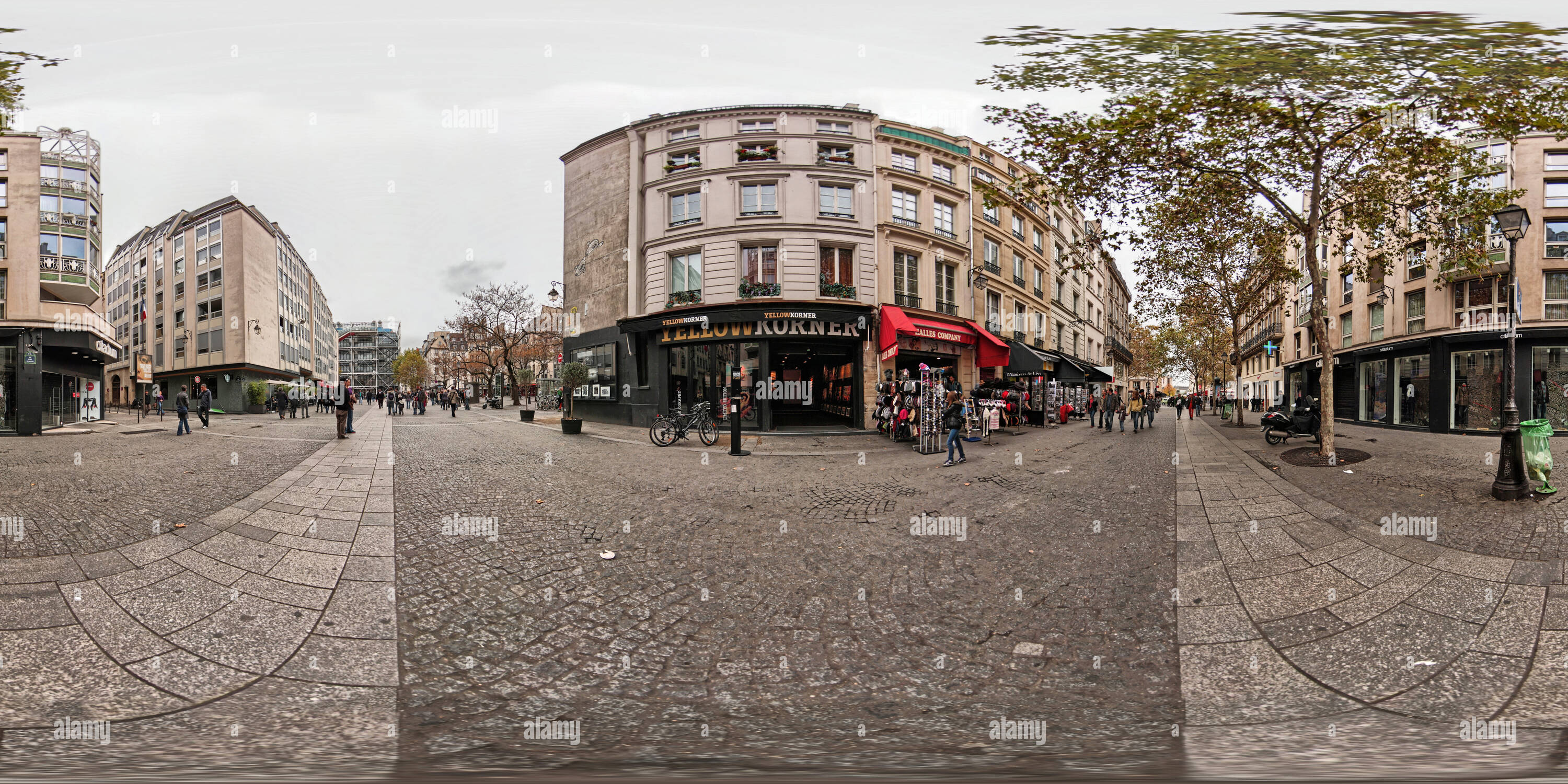 360° view of streetview - Paris - Alamy