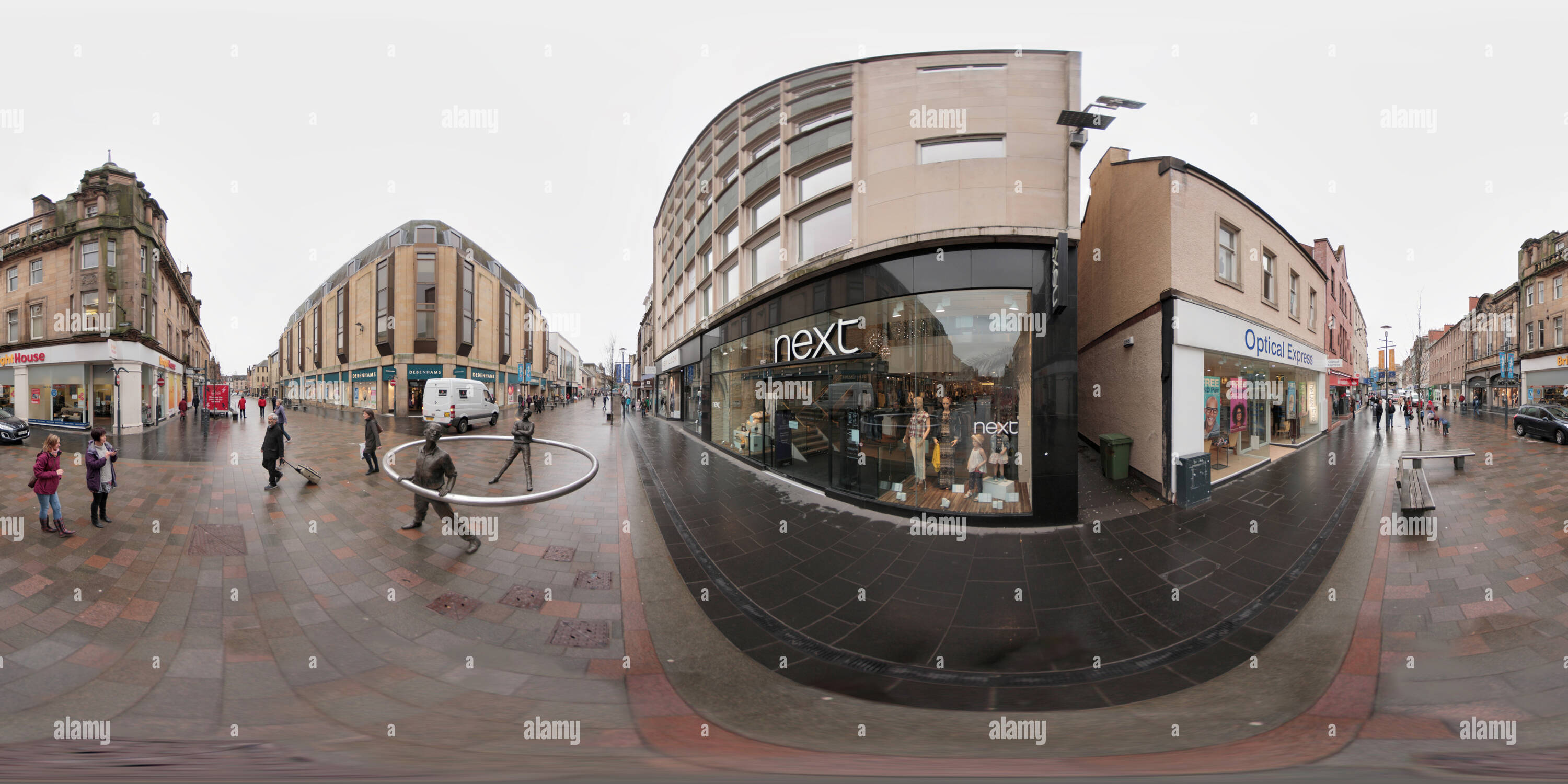 360° view of K2 April Scotland - Alamy