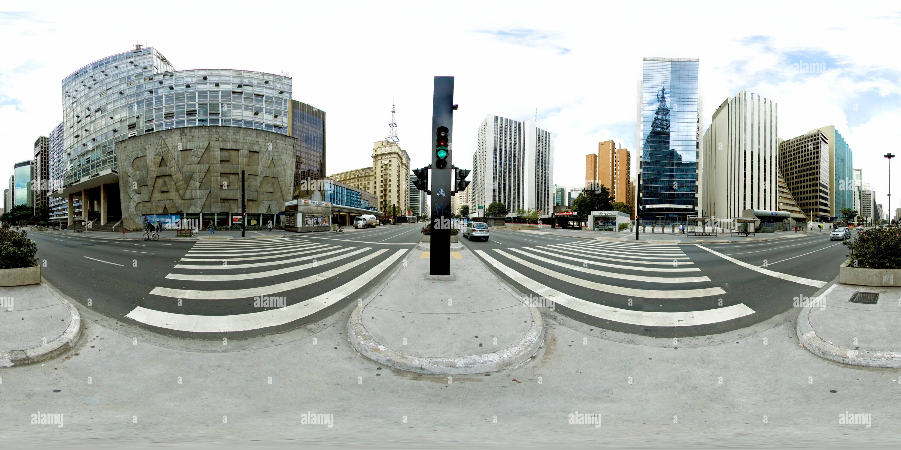360° view of Paulista Avenue, Sao Paulo, Brazil - Alamy