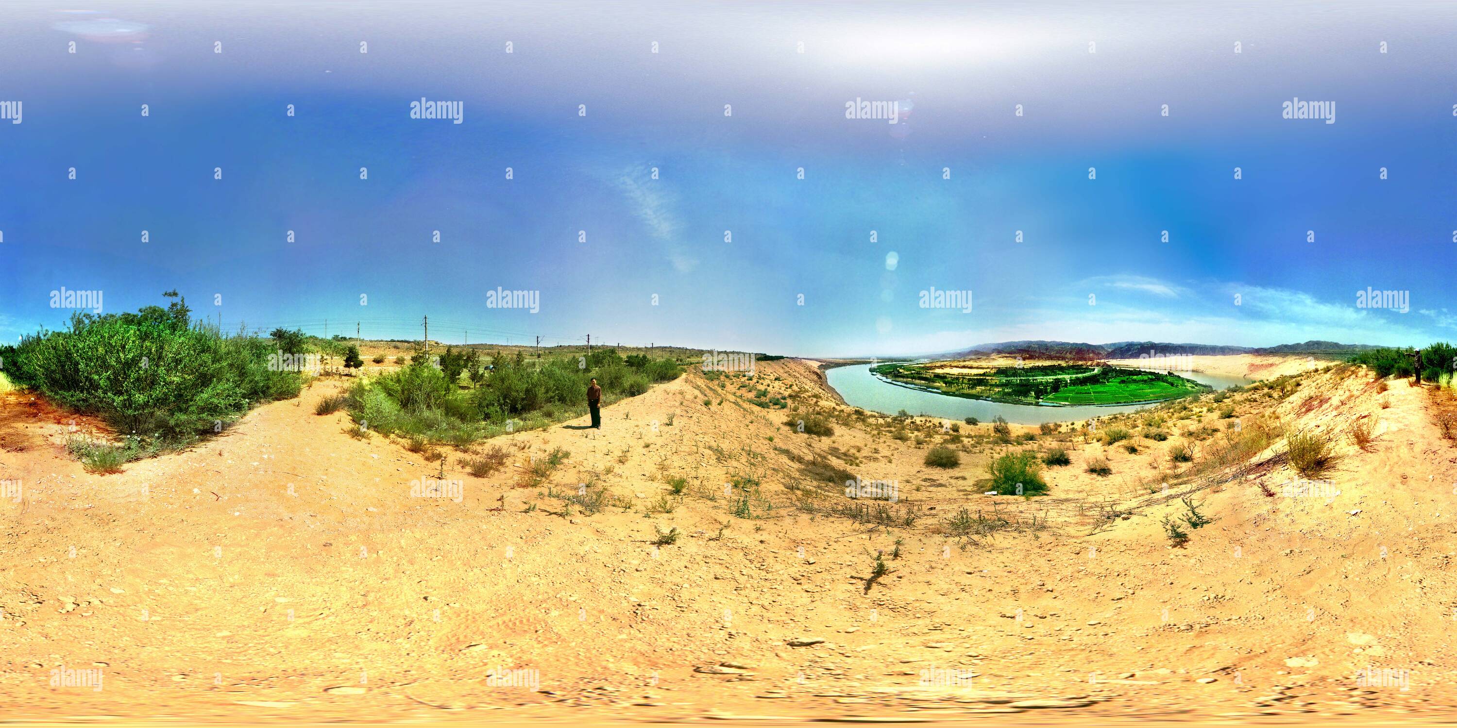 360° view of the First Bend of the Yellow River Shapotou Ningxia ...