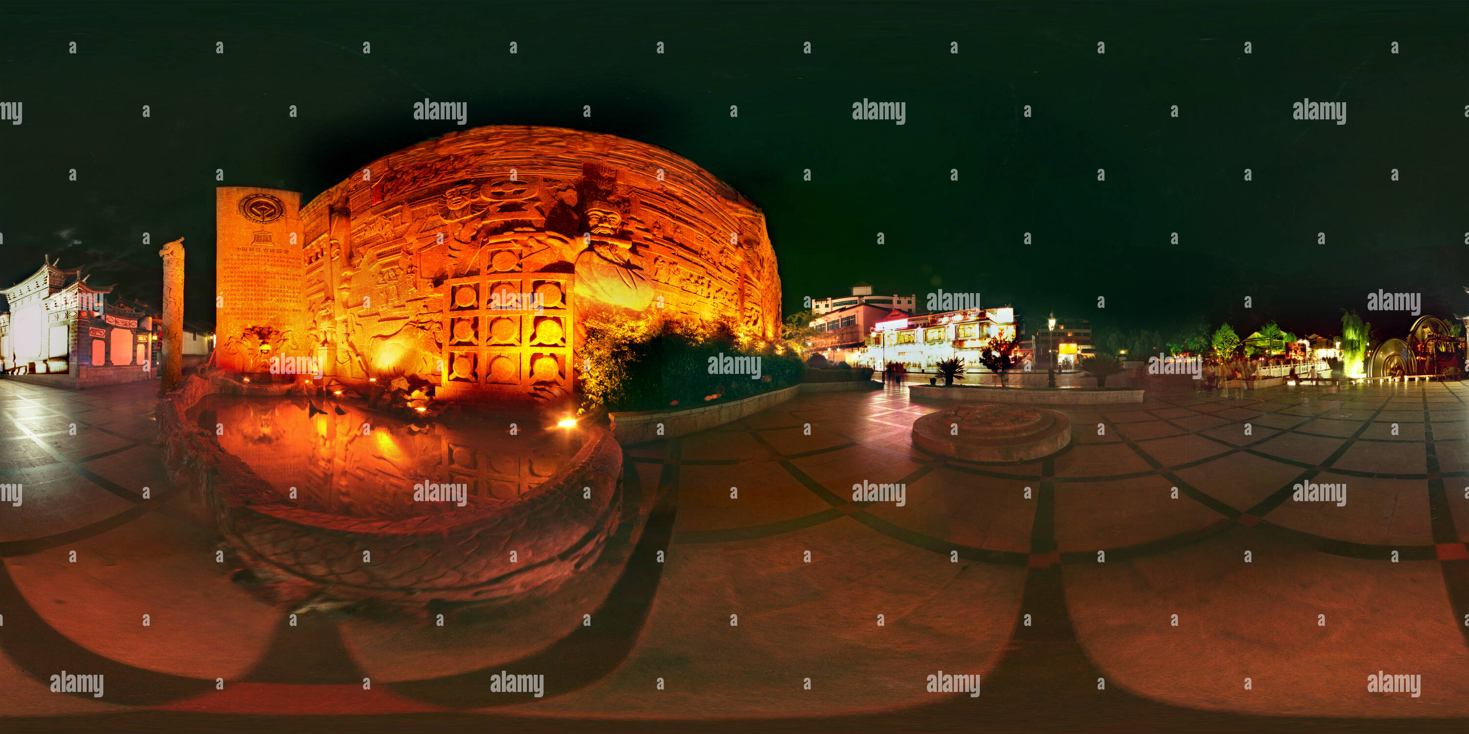 360° view of the lijiang City Gate in Yunnan province - Alamy