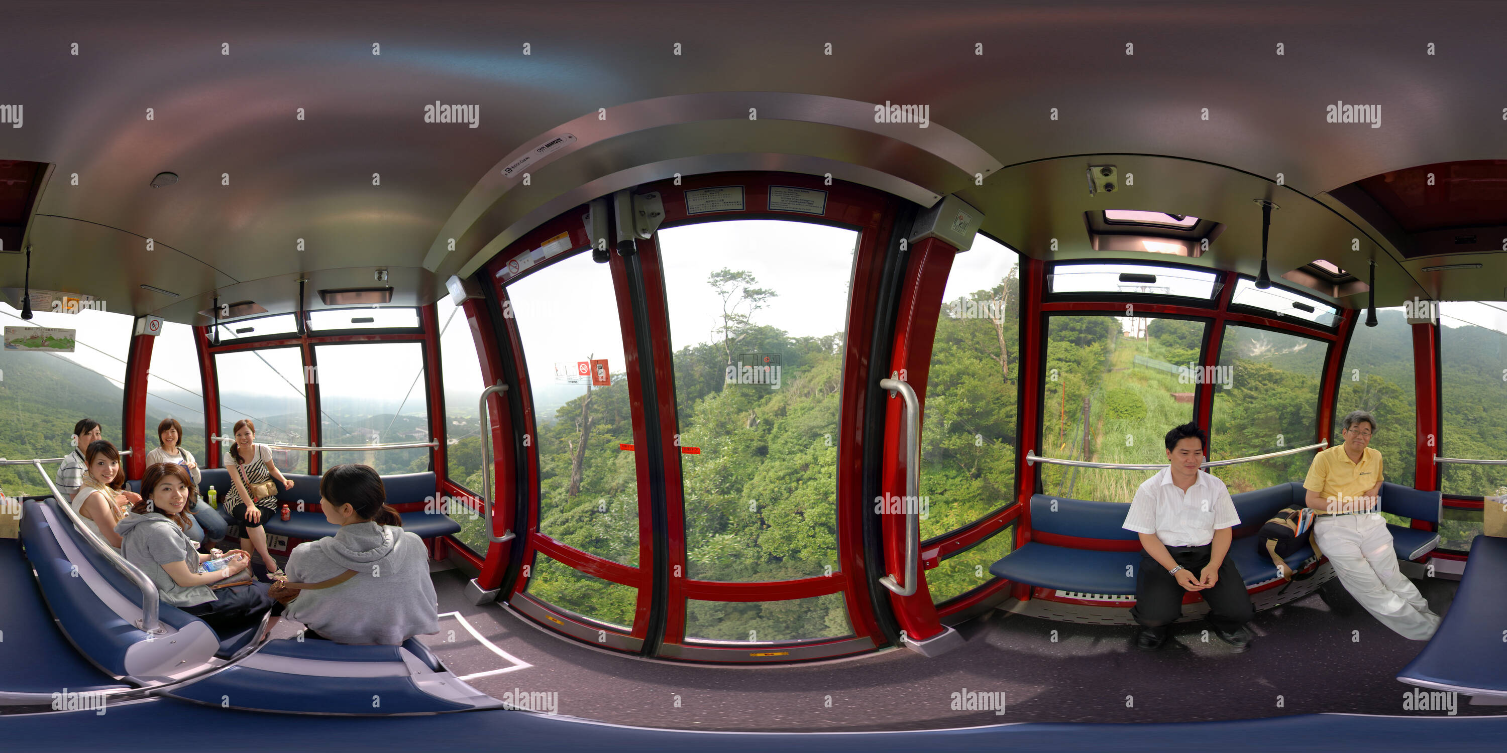 360° view of In the Hakone Ropeway, from Owakudani to Togendai, Hakone ...