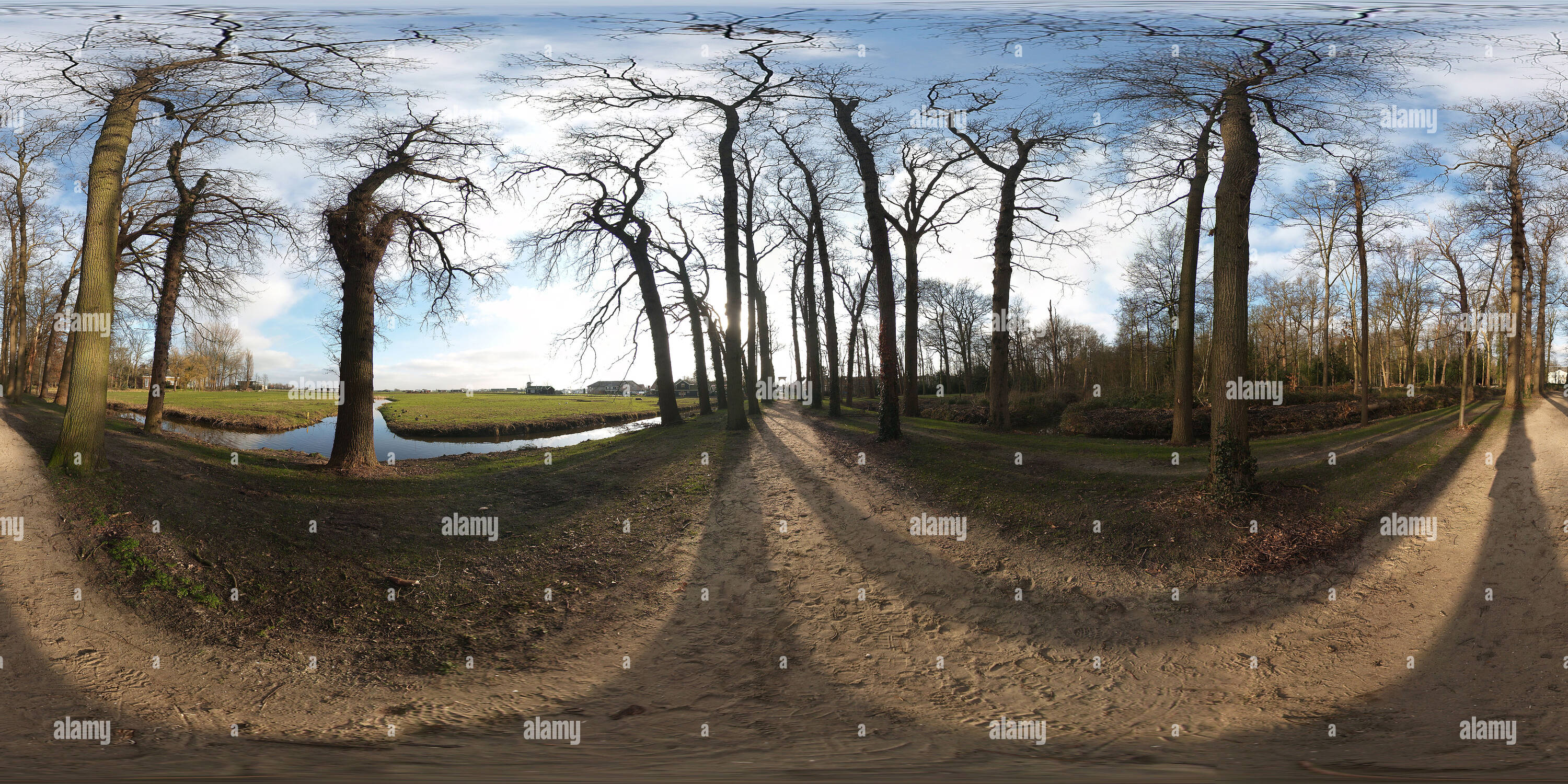 360° view of Park around Huys te Warmont, Warmond, Netherlands - Alamy