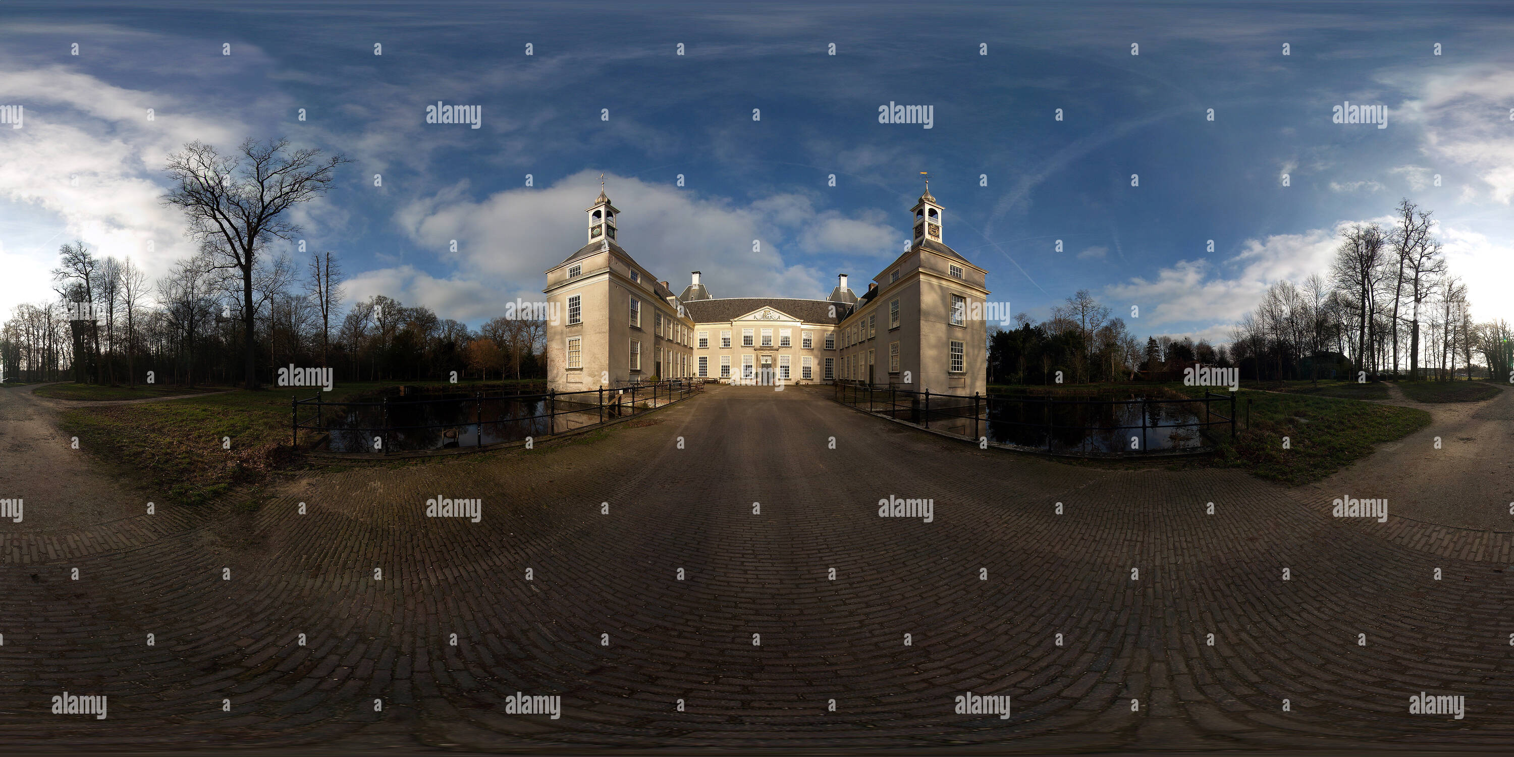 360° view of Huys te Warmont, Warmond, The Netherlands - Alamy