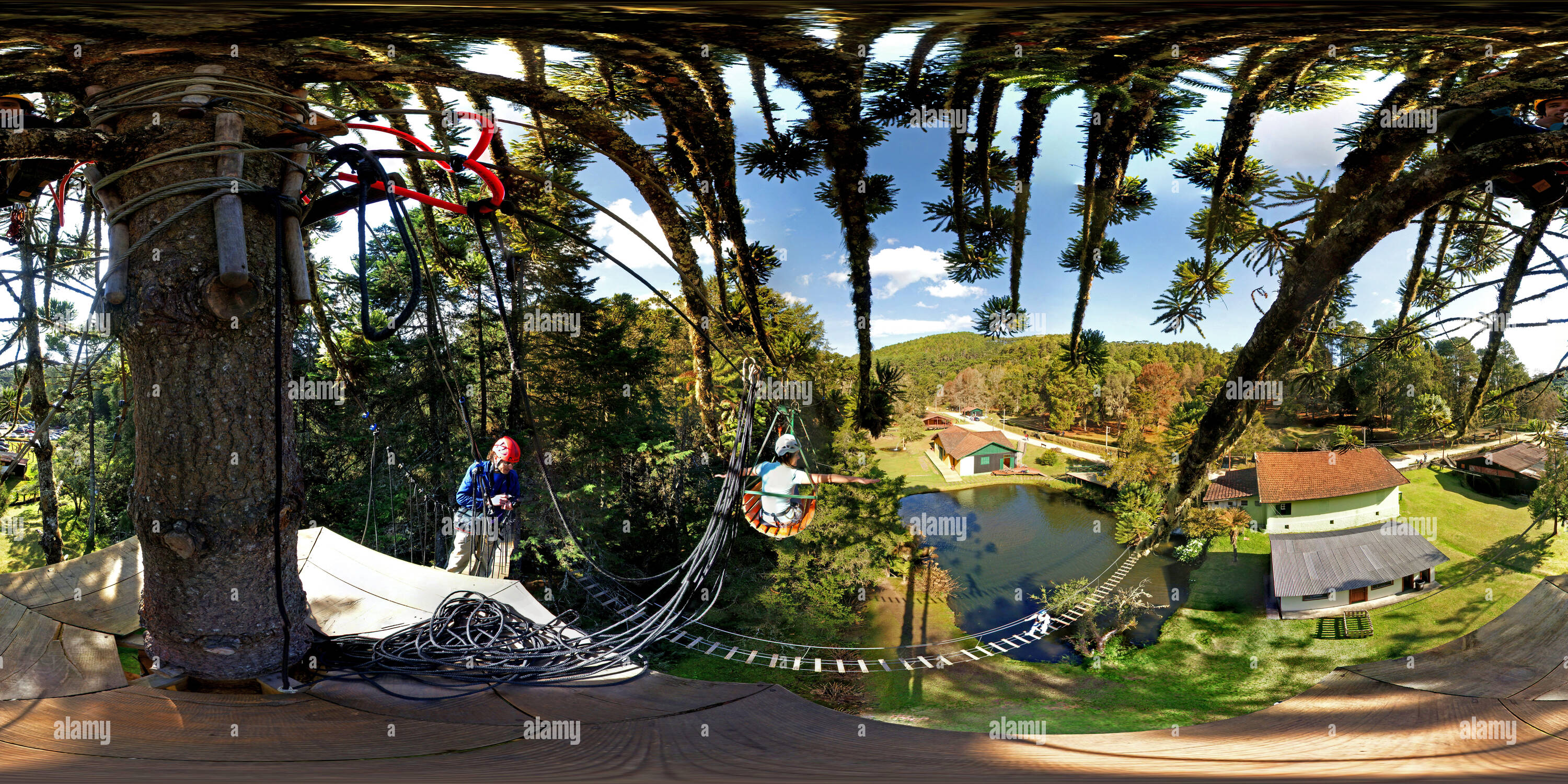 360° view of Circuito de Arborismo da empresa Zoom Aventura no Horto ...