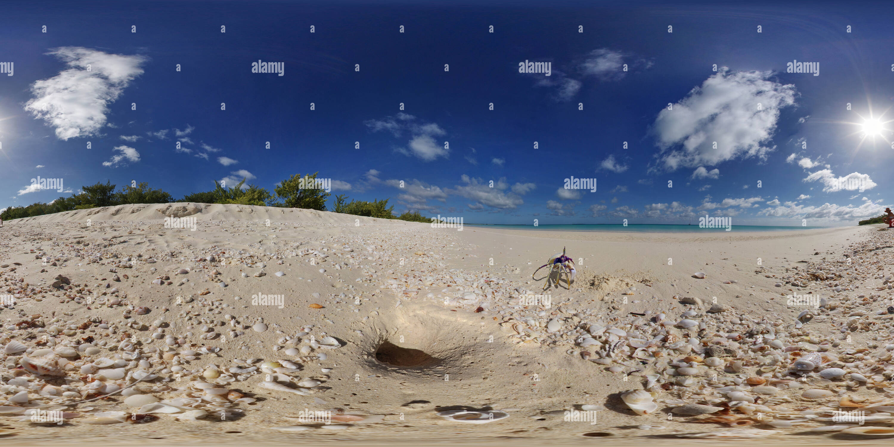 360° view of Ouvea Paradis Beach Tideline - Alamy