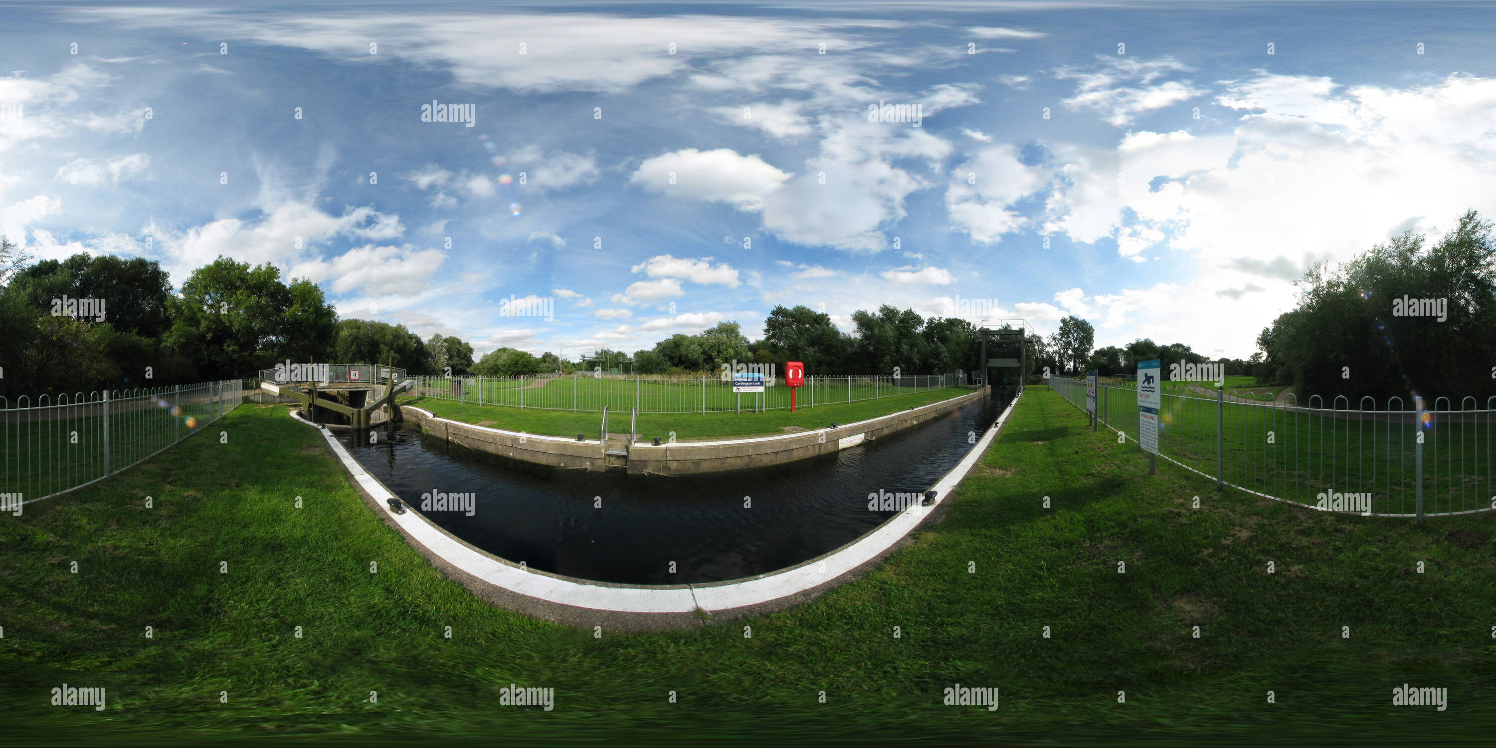 360° view of Priory Lock Bedford Bedfordshire - Alamy
