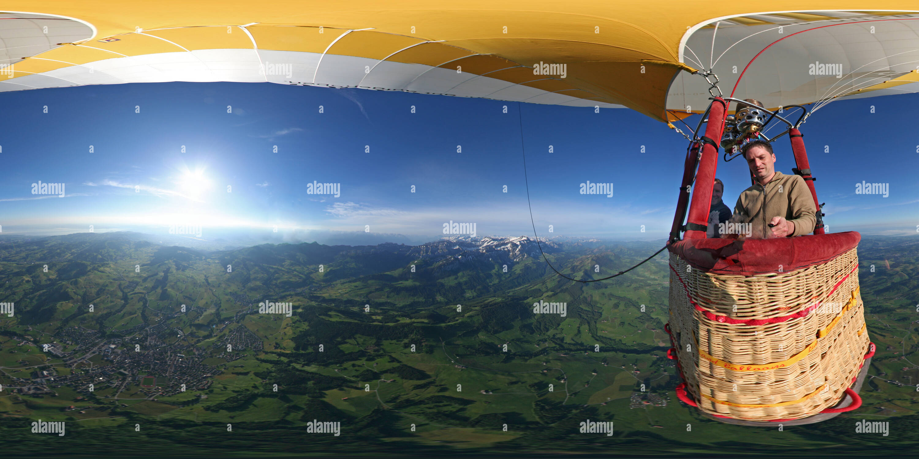 360° view of Elevator to heaven - Alamy