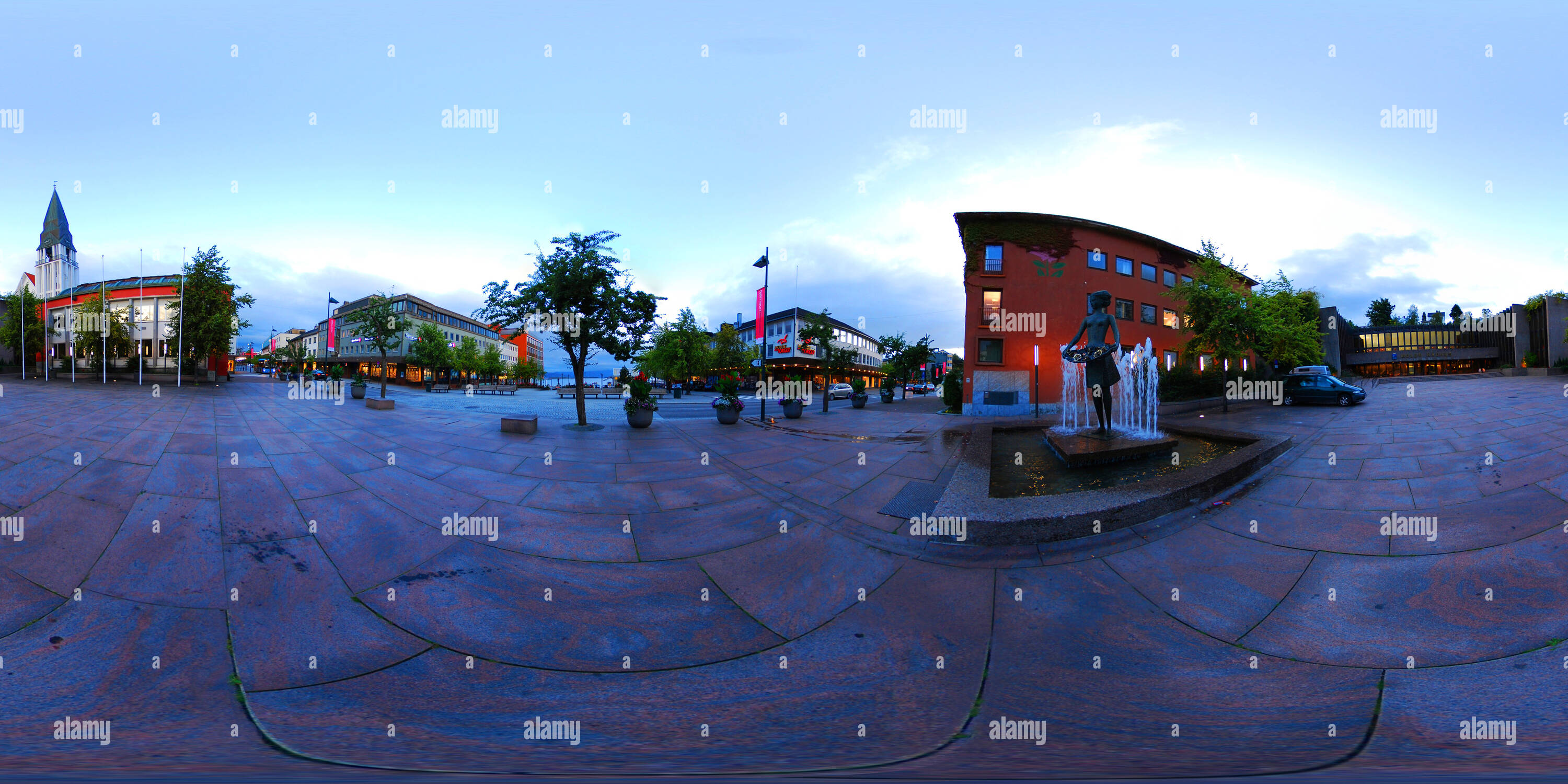 360° view of Rose Maiden Molde Town Hall, Molde, Norway - Alamy