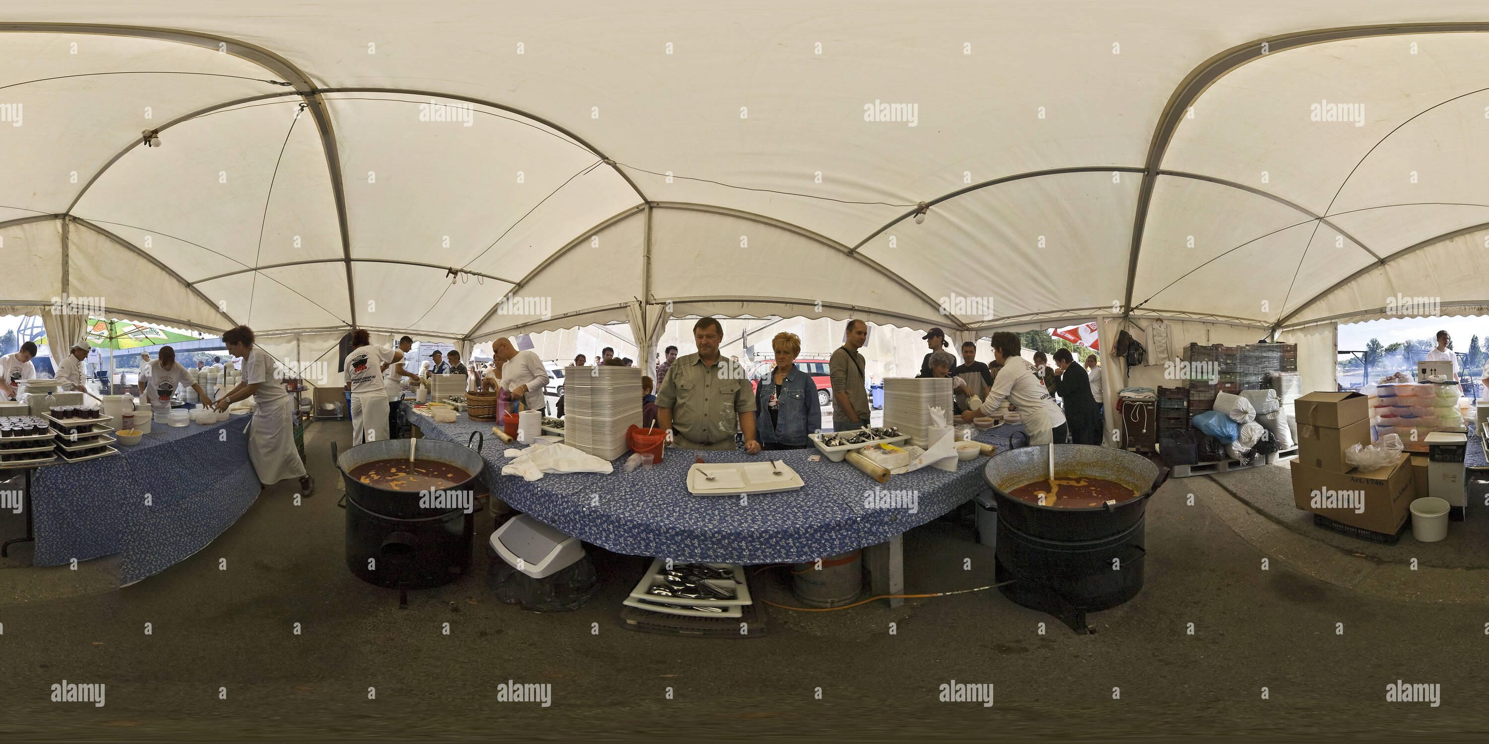 360° view of Fish festival 2009 - Giant cauldron presentation - Alamy