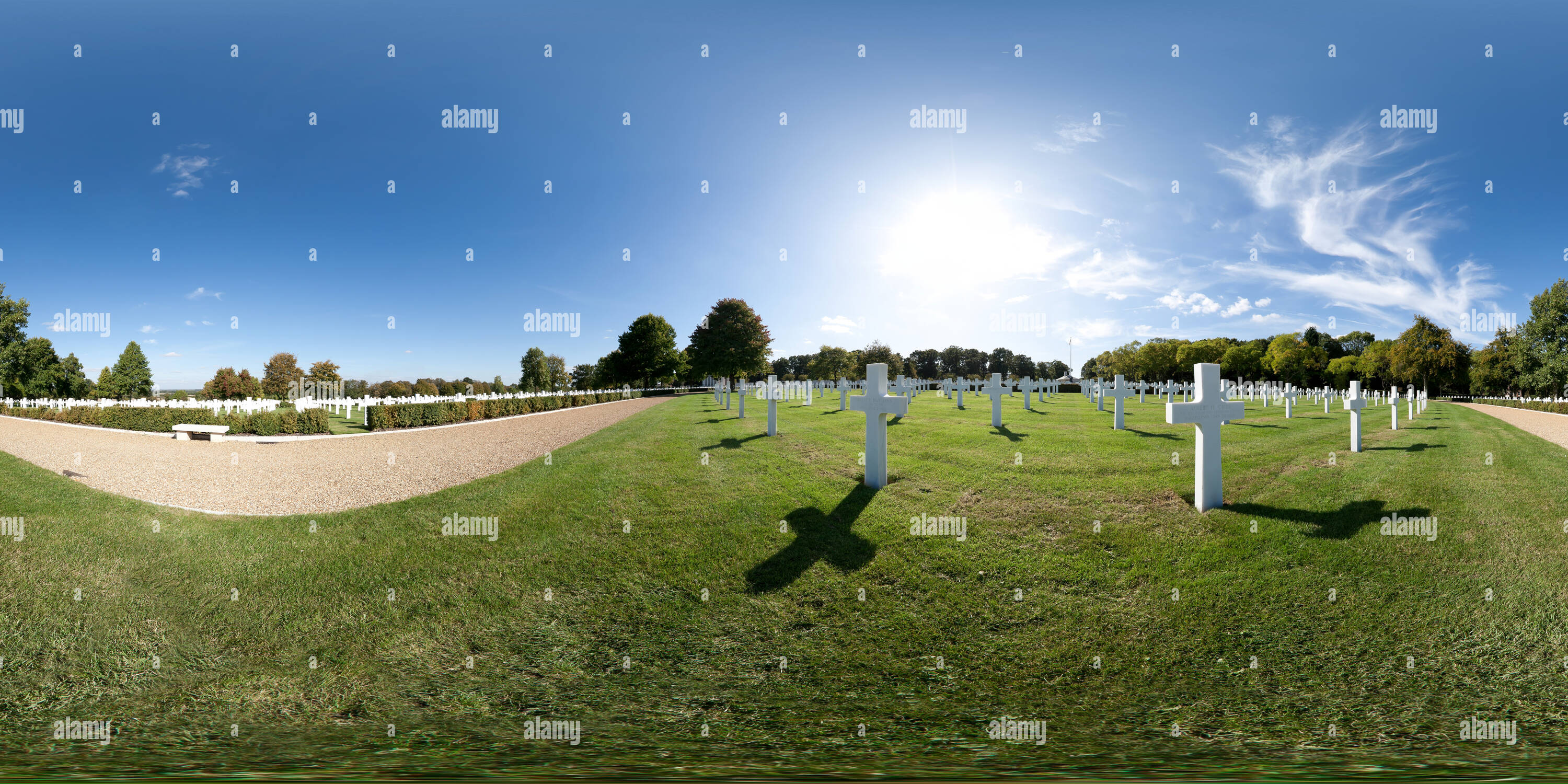 360° view of Madingley American War Cemetery - The Graves - Alamy